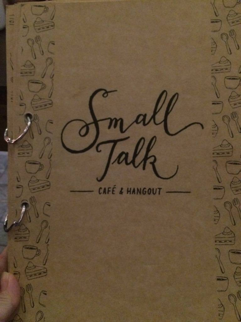 รีวิว Small Talk Cafe & Hangout - ร้านสวย บรรยากาศดี ชิววว