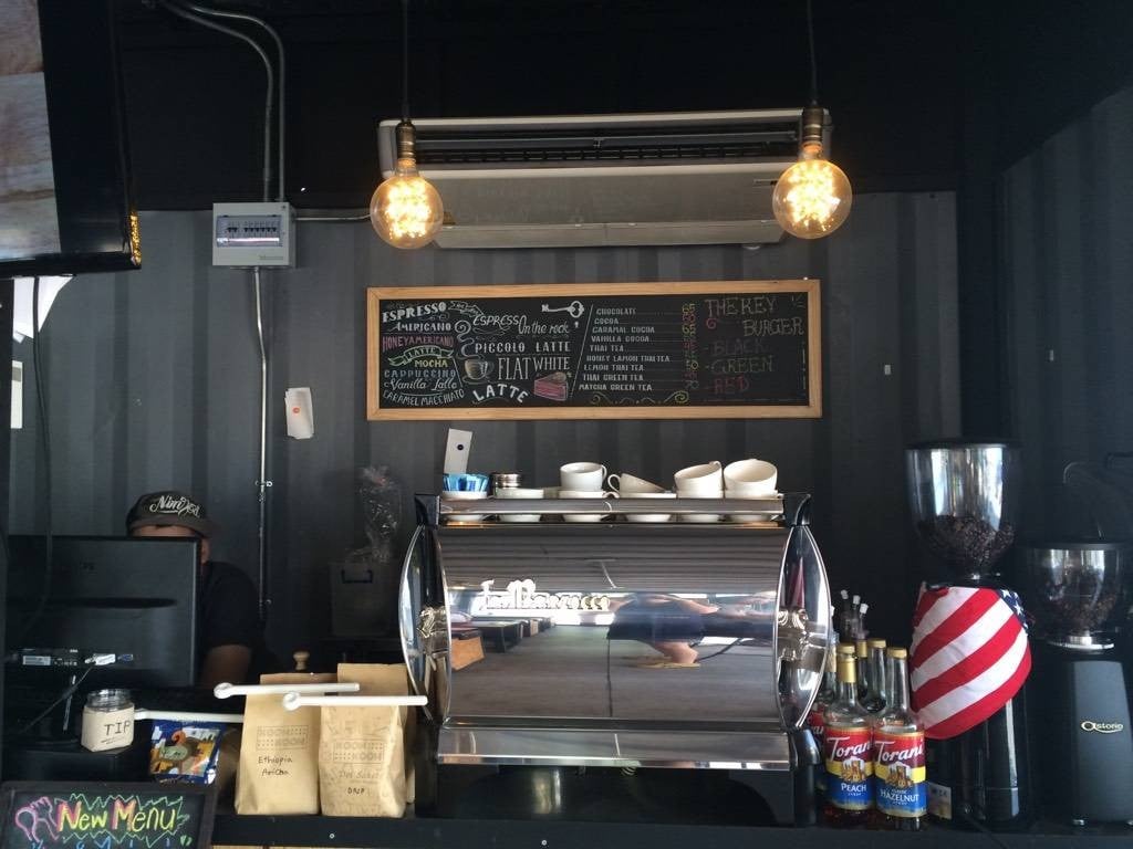 รีวิว THE KEY CAFE AND BISTRO - ร้านดีๆไม่ได้มีแต่กาแฟ - Wongnai