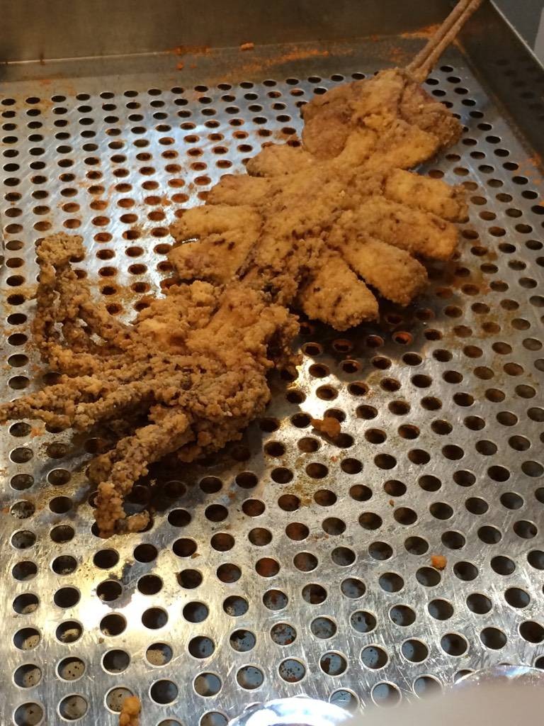 รีวิว Giant Squid Terminal 21 - หน้าตาน่าทาน แต่รสชาติไม่เหมือนหน้าตา ...