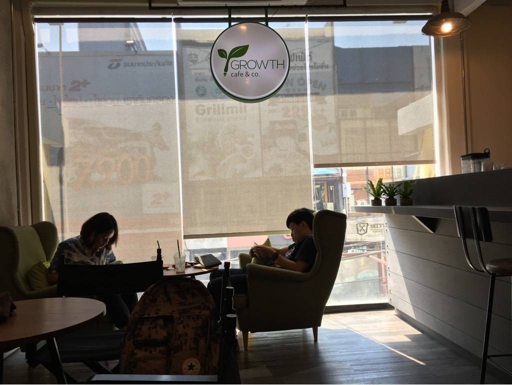 รีวิว Growth cafe & co. - คาเฟ่เงียบๆไว้นั่งทำงานในย่านสยามสแควร์