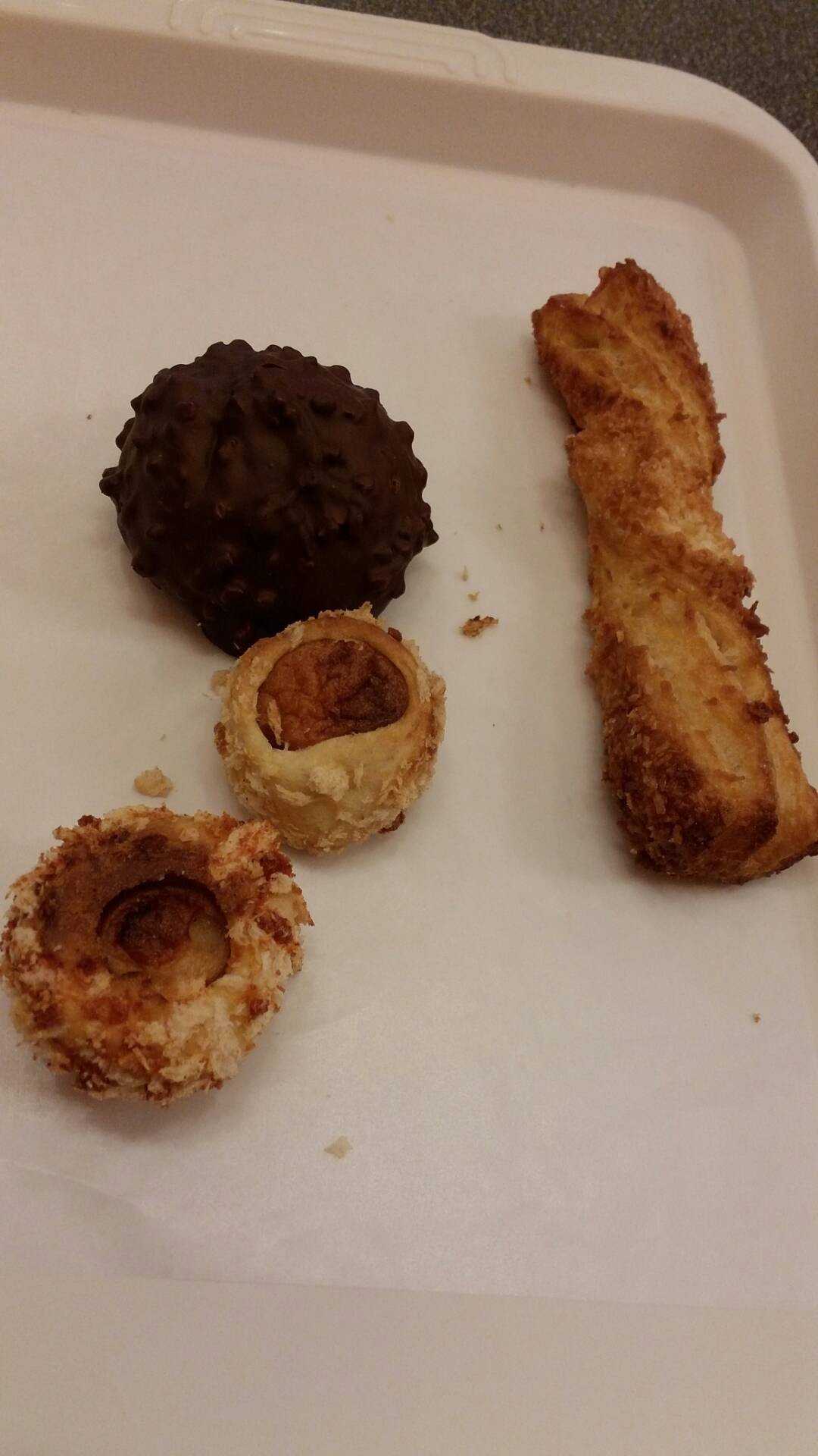 ร้าน Mr.bun เซ็นทรัลปิ่นเกล้า | รีวิวร้านอาหาร