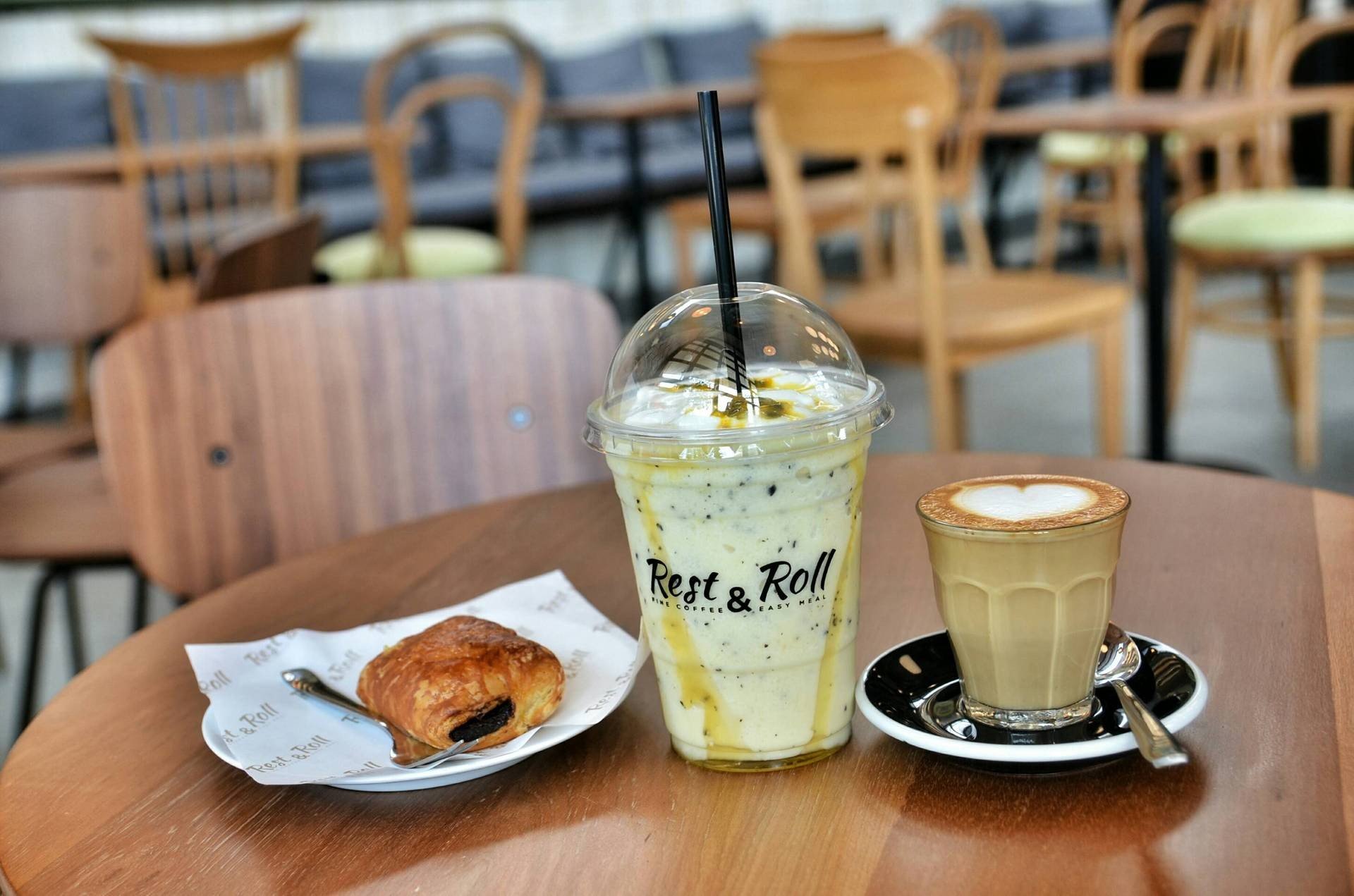 ร้าน Rest & Roll | รีวิวร้านอาหาร