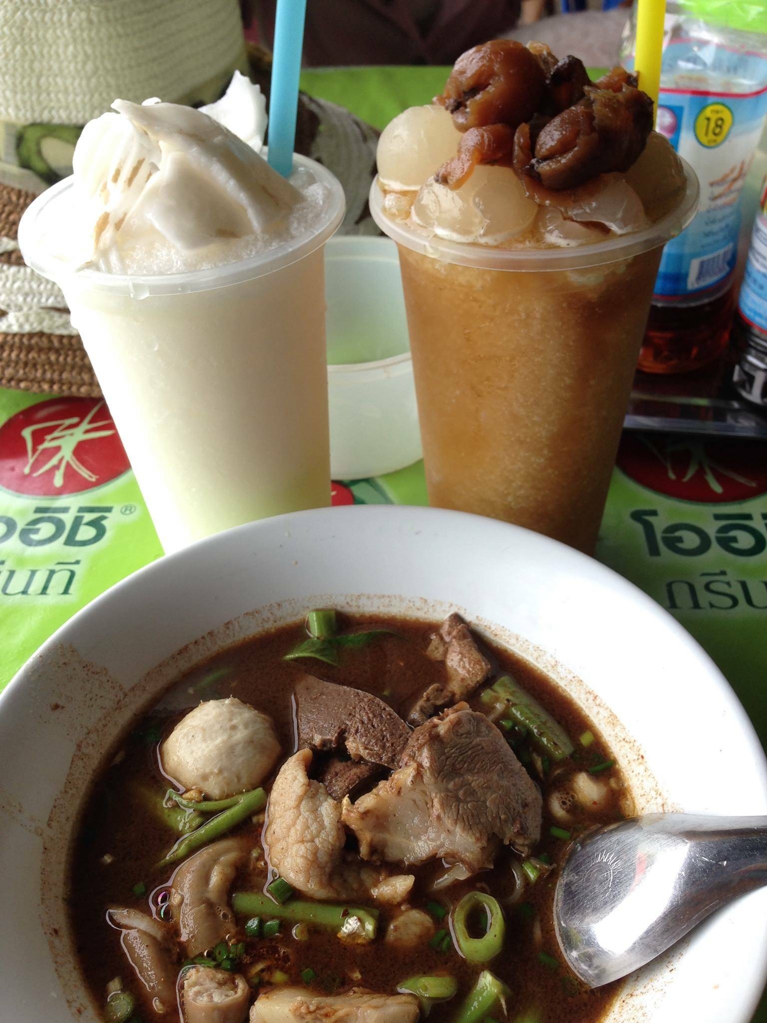 รีวิว ก๋วยเตี๋ยวเรือเจ้นิด วัดรัตนชัย อยุธยา - หลงมาเจอของอร่อย ...