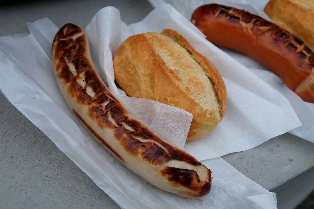 ร้าน Manor Bratwurst Chur , Switzerland | รีวิวร้านอาหาร