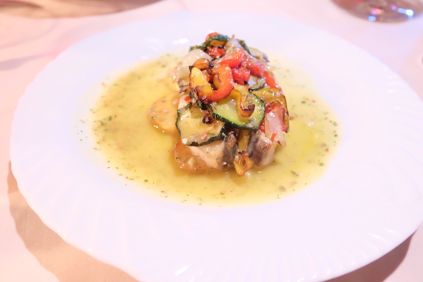 รูป L'Opera Italian Restaurant