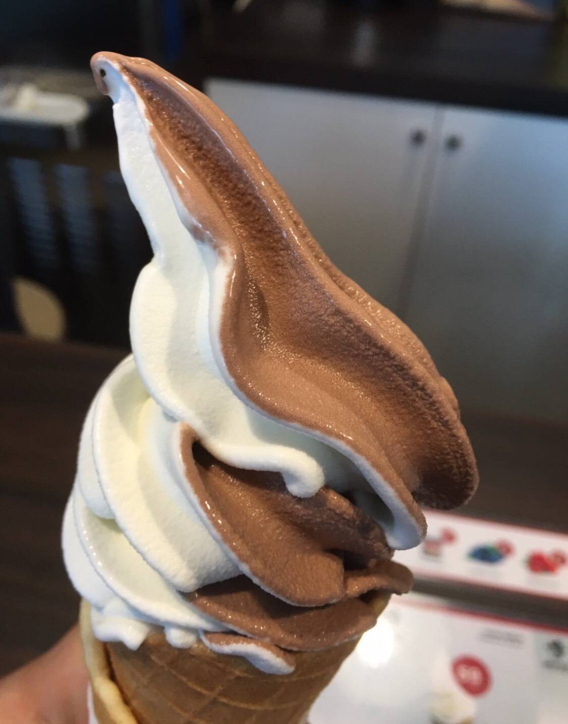 รีวิว Mojo By Milk And More สวนเพลินมาร์เก็ต - ไอศกริมซอฟเสริฟ์ ...