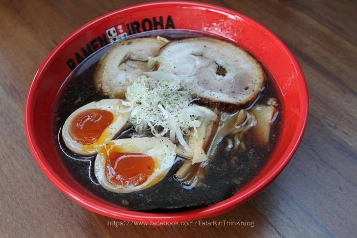 รีวิว IROHA Ramen Izakaya ทองหล่อ - ราเมงซุปปลา สไตล์ Toyama