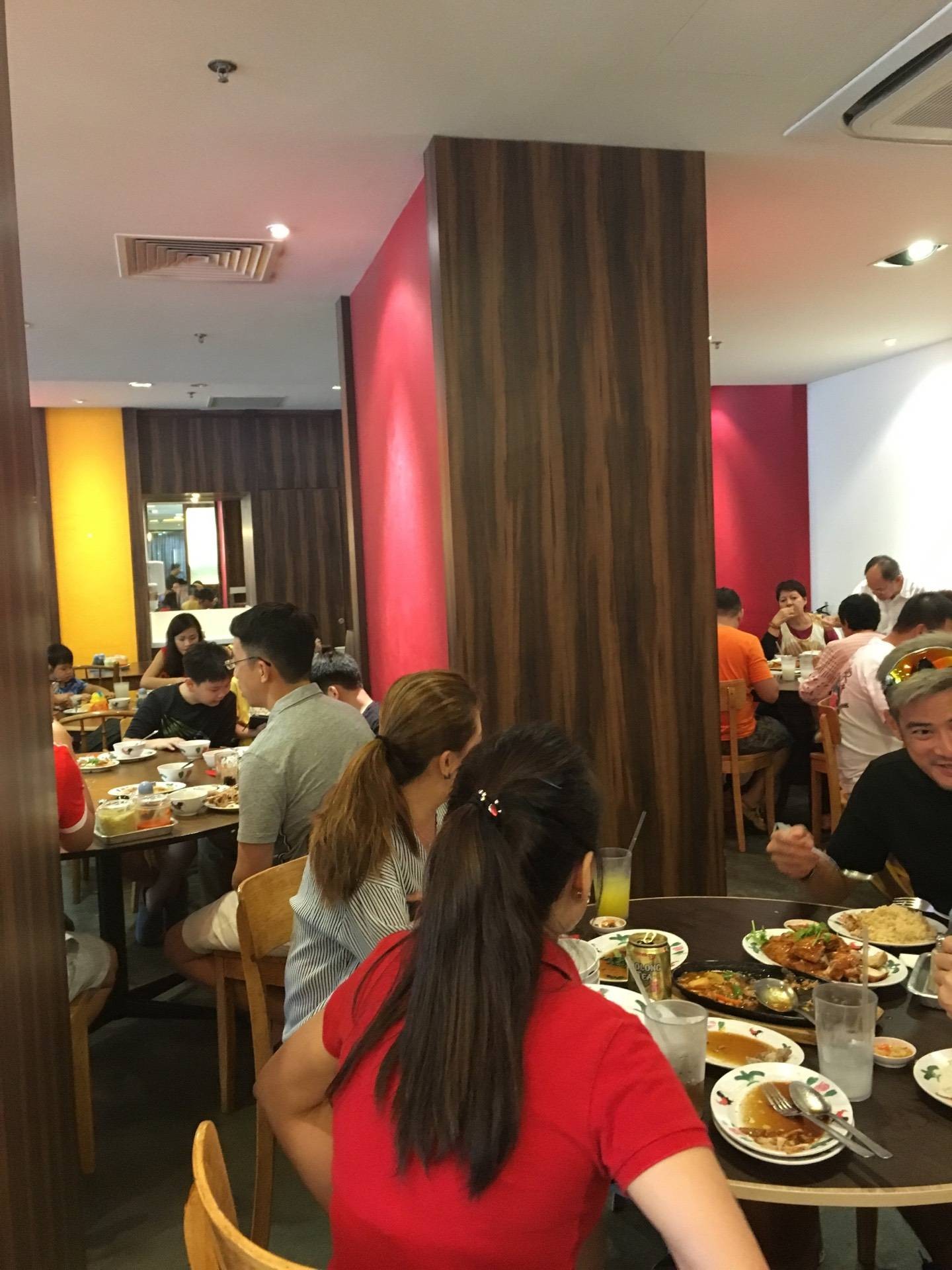 รีวิว Wee Nam Kee - ข้าวมันไก่สิงคโปร์