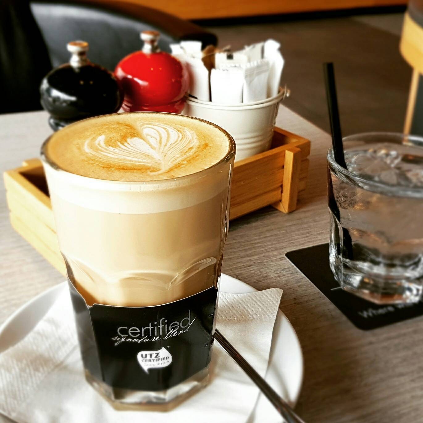 รีวิว The Coffee Club The Maze - เบาๆ ยามเช้ากะกาแฟดีๆ