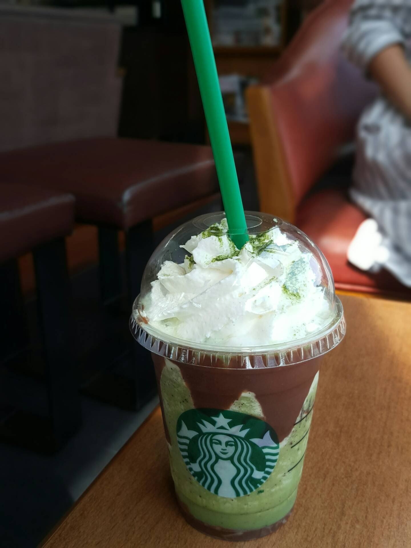 รีวิว Starbucks INT Rama 3 โซนด้านหน้า - เพิ่มความหวานในร่างกาย - Wongnai