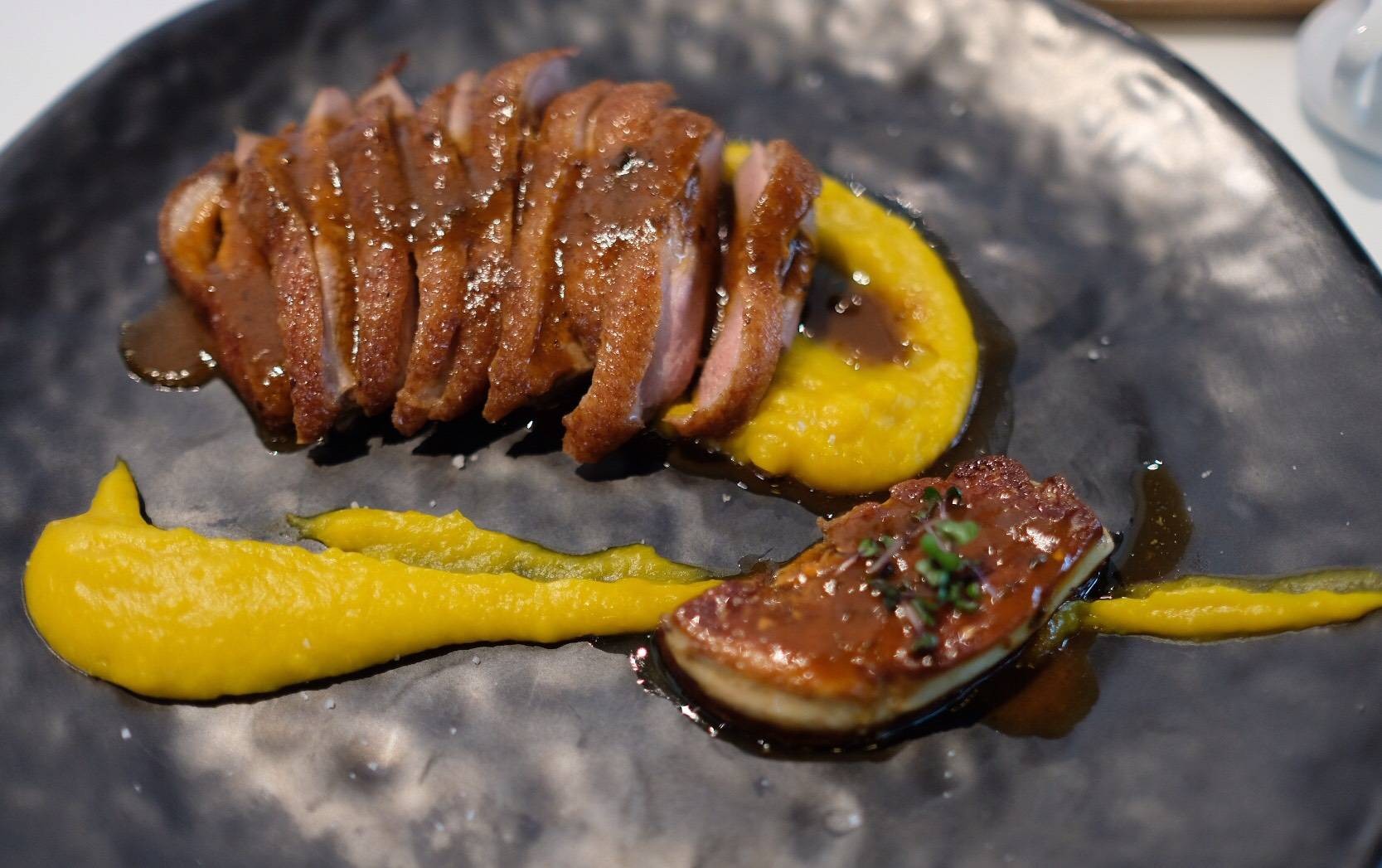 รีวิว D'ARK Emquartier - ทำเลที่ตั้ง น่านั่ง - Wongnai