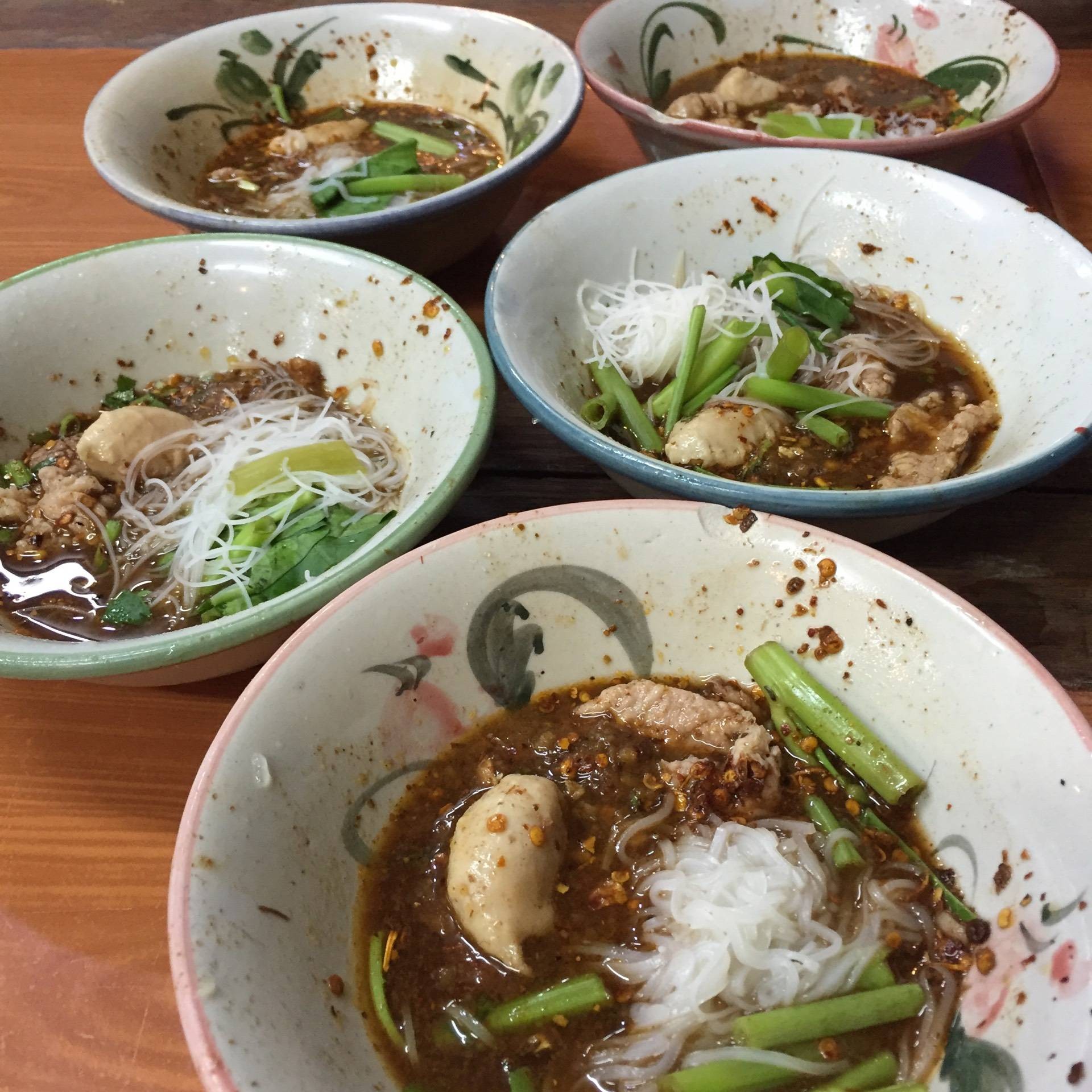 รีวิว ติ่ง เตี๋ยวเรือ (คนมีเส้น) - เผ็ดมากจ้า