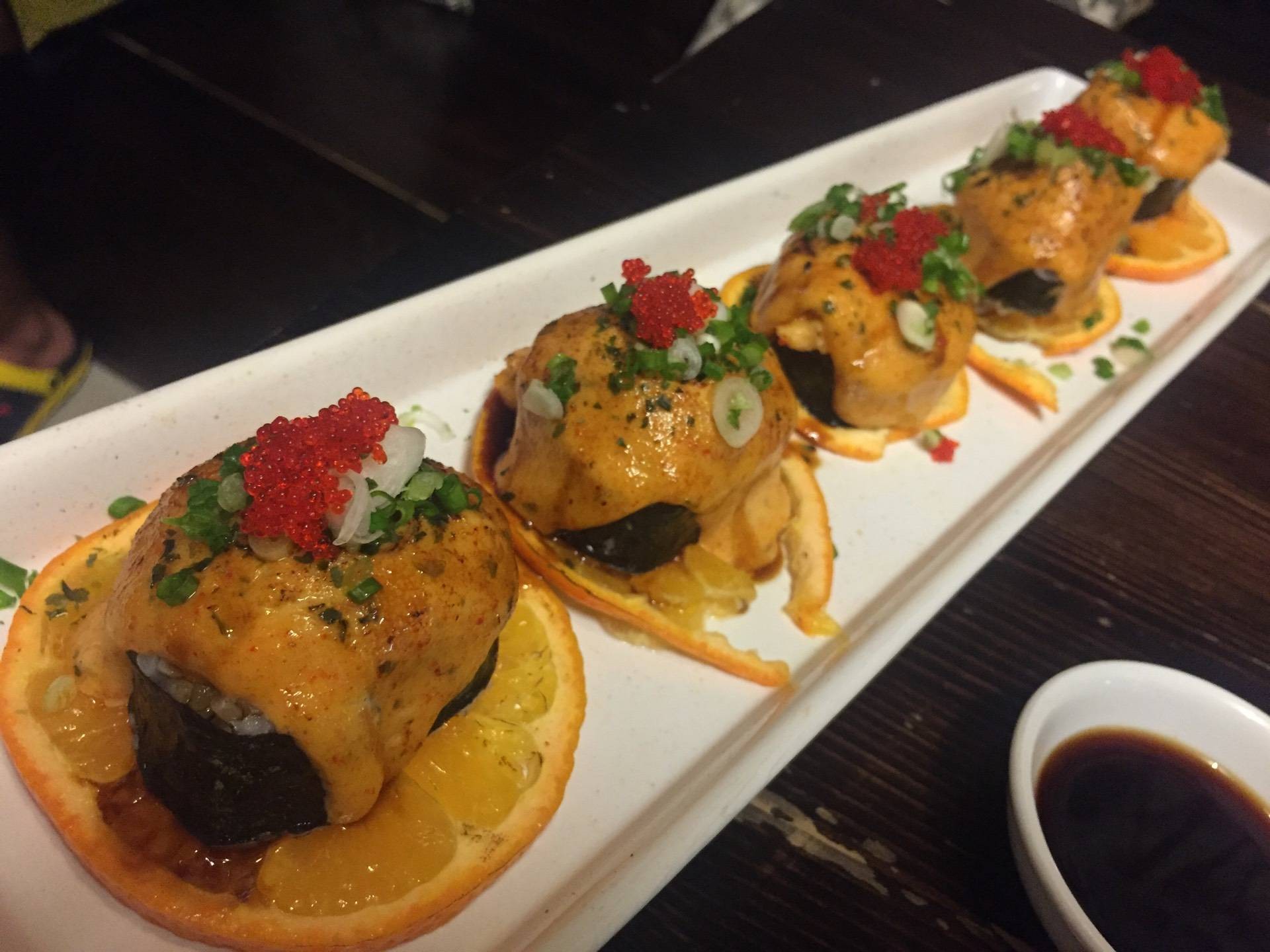 รีวิว Haru Hana : Japanese Cafe - ปลาดิบคุณภาพดีอีกแล้ว เด็ดที่โรล