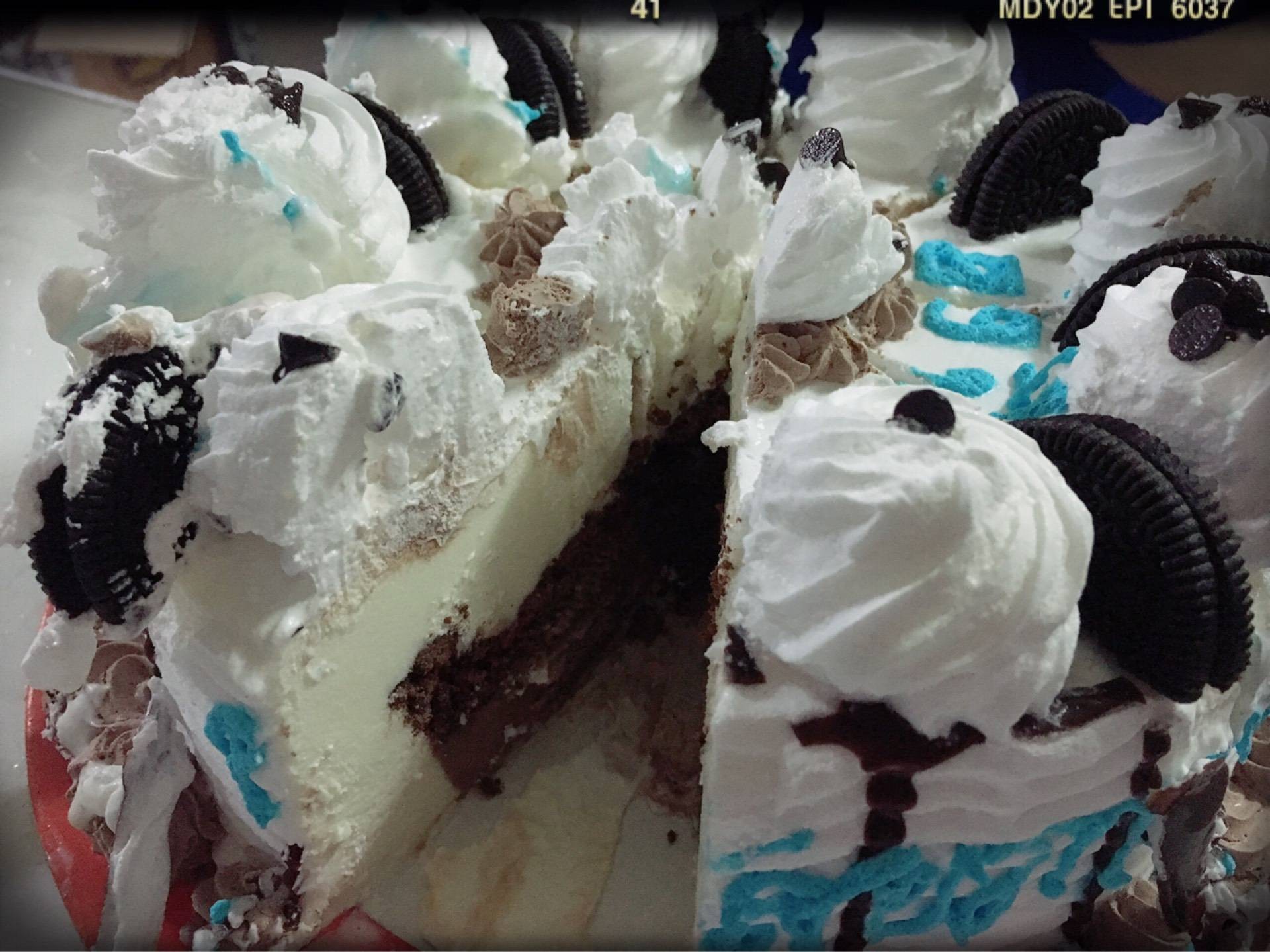 Oreo Cake (485฿) • ไอศครีมสองรส ชอคโกแลตกับวนิลา ร้าน Dairy Queen โลตัส ...
