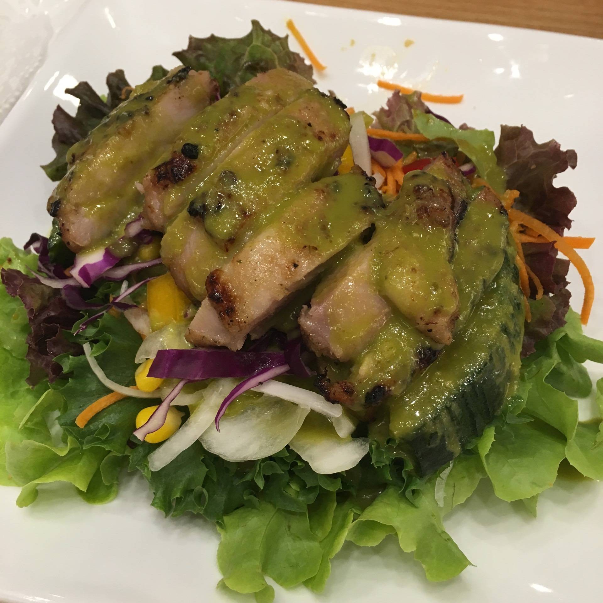 รีวิว Salad Factory The Crystal - มื้อเพื่อสุขภาพ