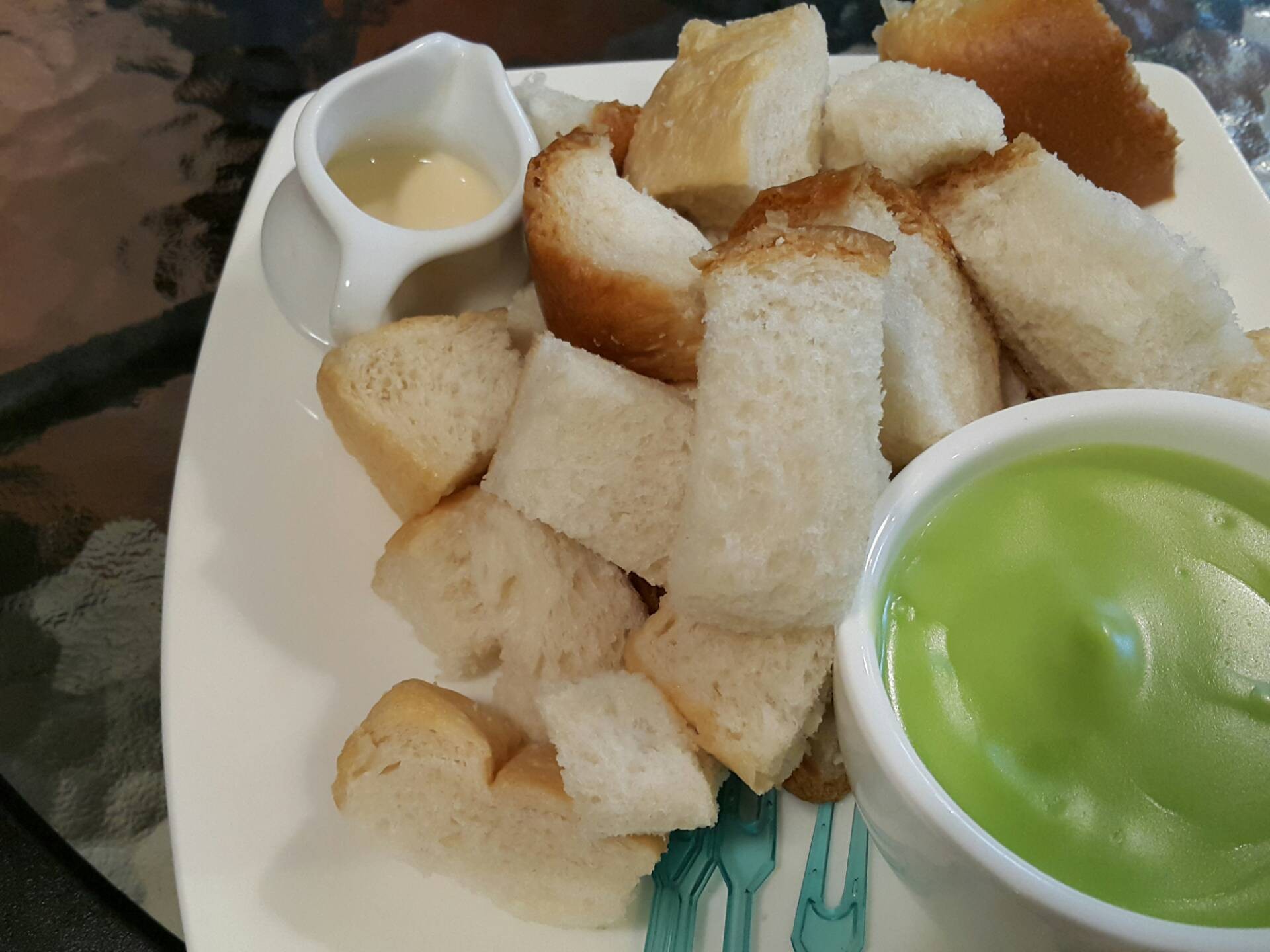 รีวิว Milk & Toast พัทยา-นาเกลือ - Milk & Toast นาเกลือ