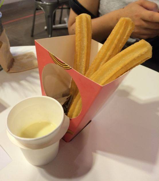 รีวิว Hello churros - ชูโรสต้นตำหรับ กรอบนอกนุ่มใน ทานได้ทุกเวลา - Wongnai
