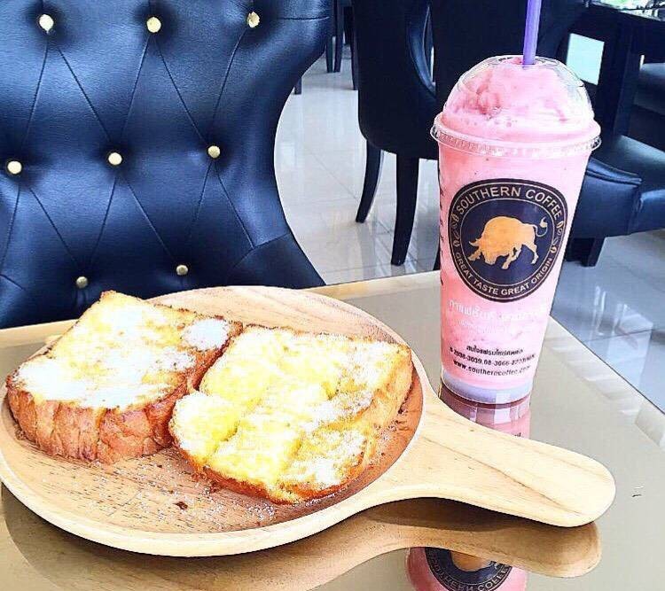 รีวิว Southern Coffee Salaya - ร้านที่สามารถนั่งอ่านหนังสือสอบได้ 24 ชม.