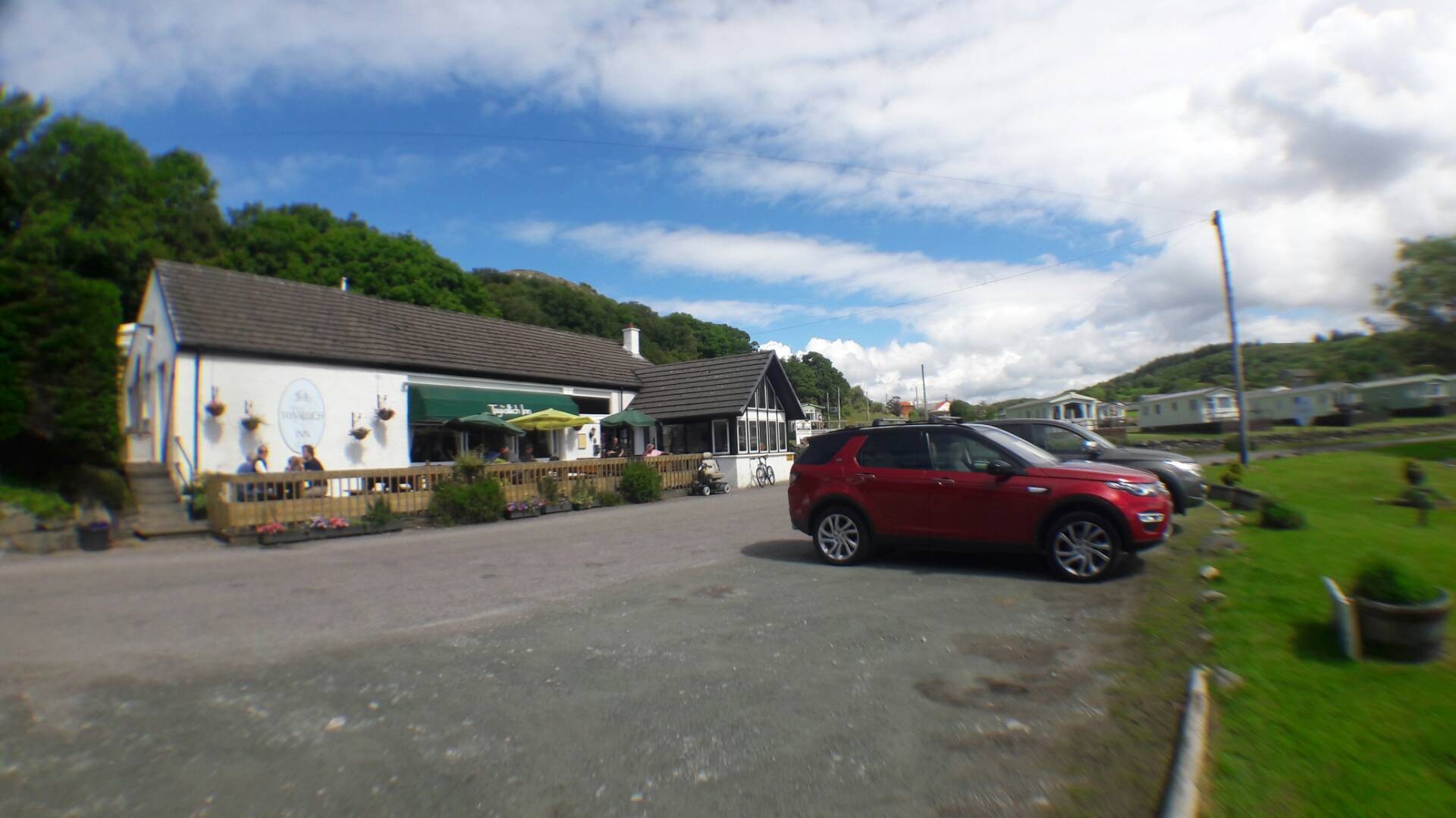 รีวิว The Tayvallich Inn - ร้านนั่งสบายๆ ติดทะเล อาหารอร่อย