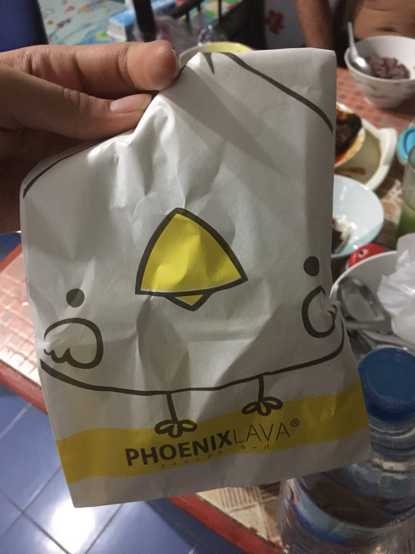 รีวิว Phoenix Lava เอมควอเทียร์ - เปาลาวาลูกจิ๋ว รสชาติใหญ่เว่อ