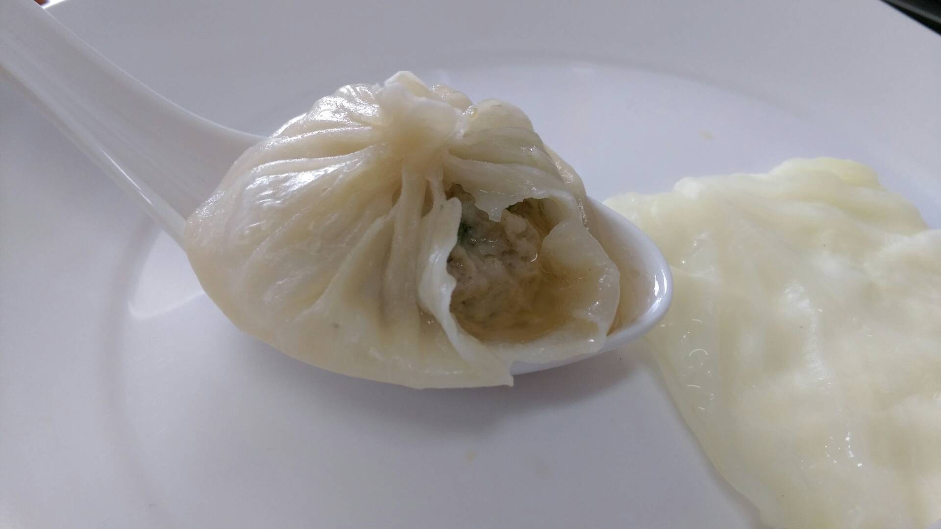 รีวิว Hua Lin - อาหารจีนแสนอร่อยที่ซ่อนอยู่ในตึกแถวแสนธรรมดา