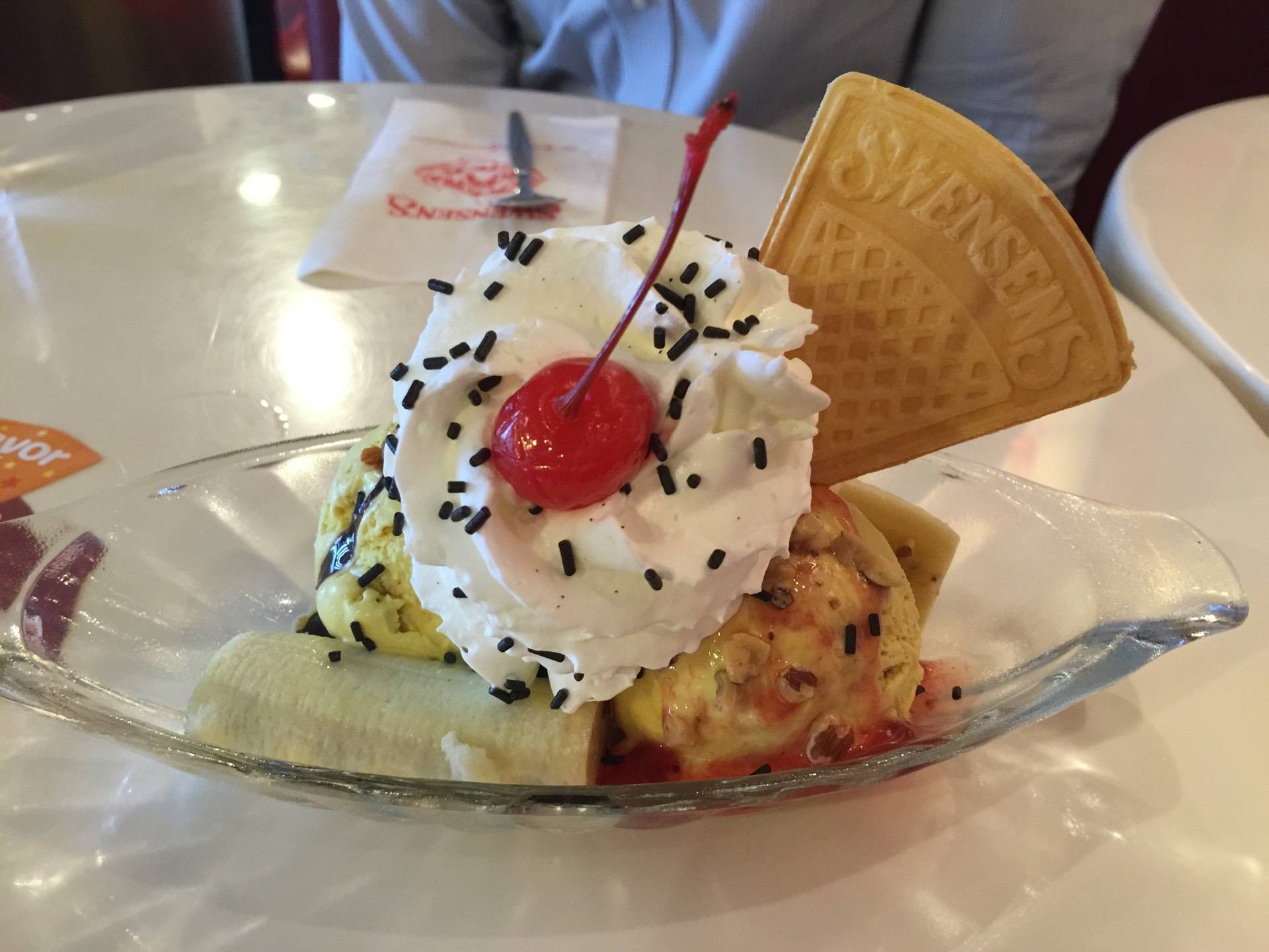 รีวิว Swensen's SILOM COMPLEX - รสทุเรียนมาแล้วๆ