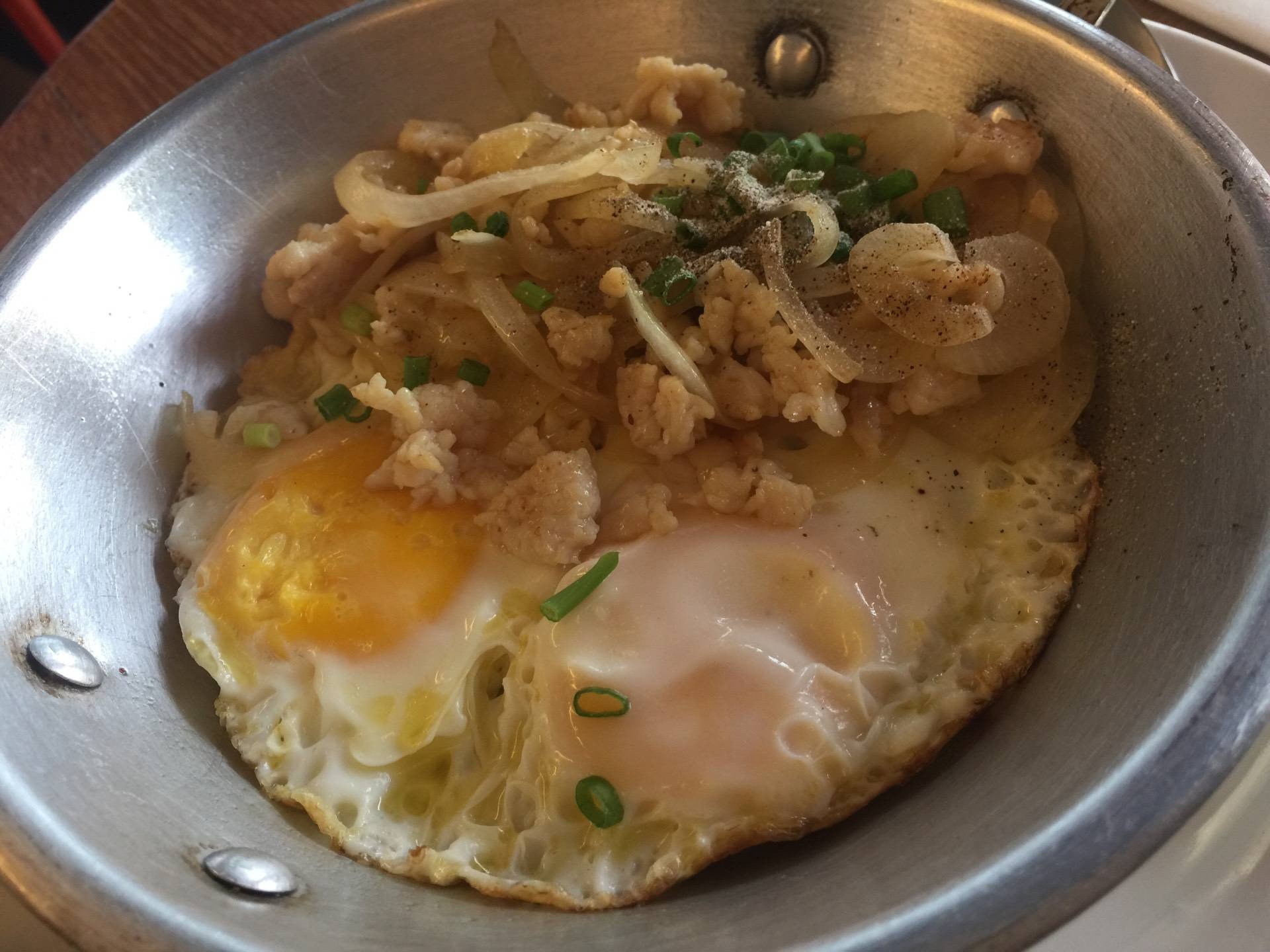 ร้าน Glur Bangkok Hostel & Coffee Bar | รีวิวร้านอาหาร