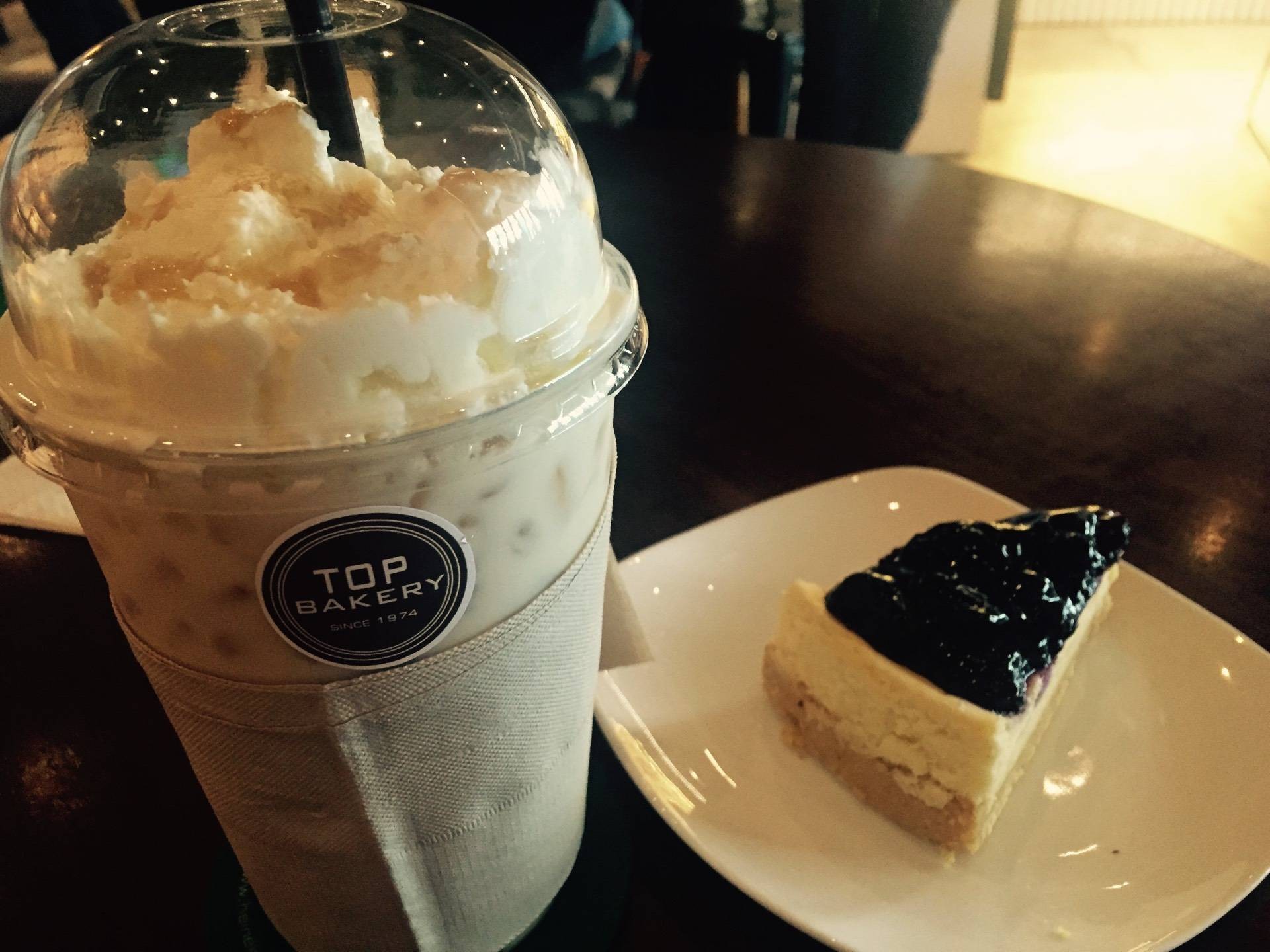 รีวิว TOP Bakery - มาเที่ยวสุรนทร์ ถิ่นชางใหญ่