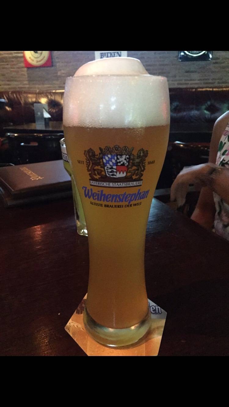 รีวิว The Pintsman - เอาไว้นั่งชิวหลังเลิกงาน จิบเบียร์เม้าท์มอยคลายเครียด