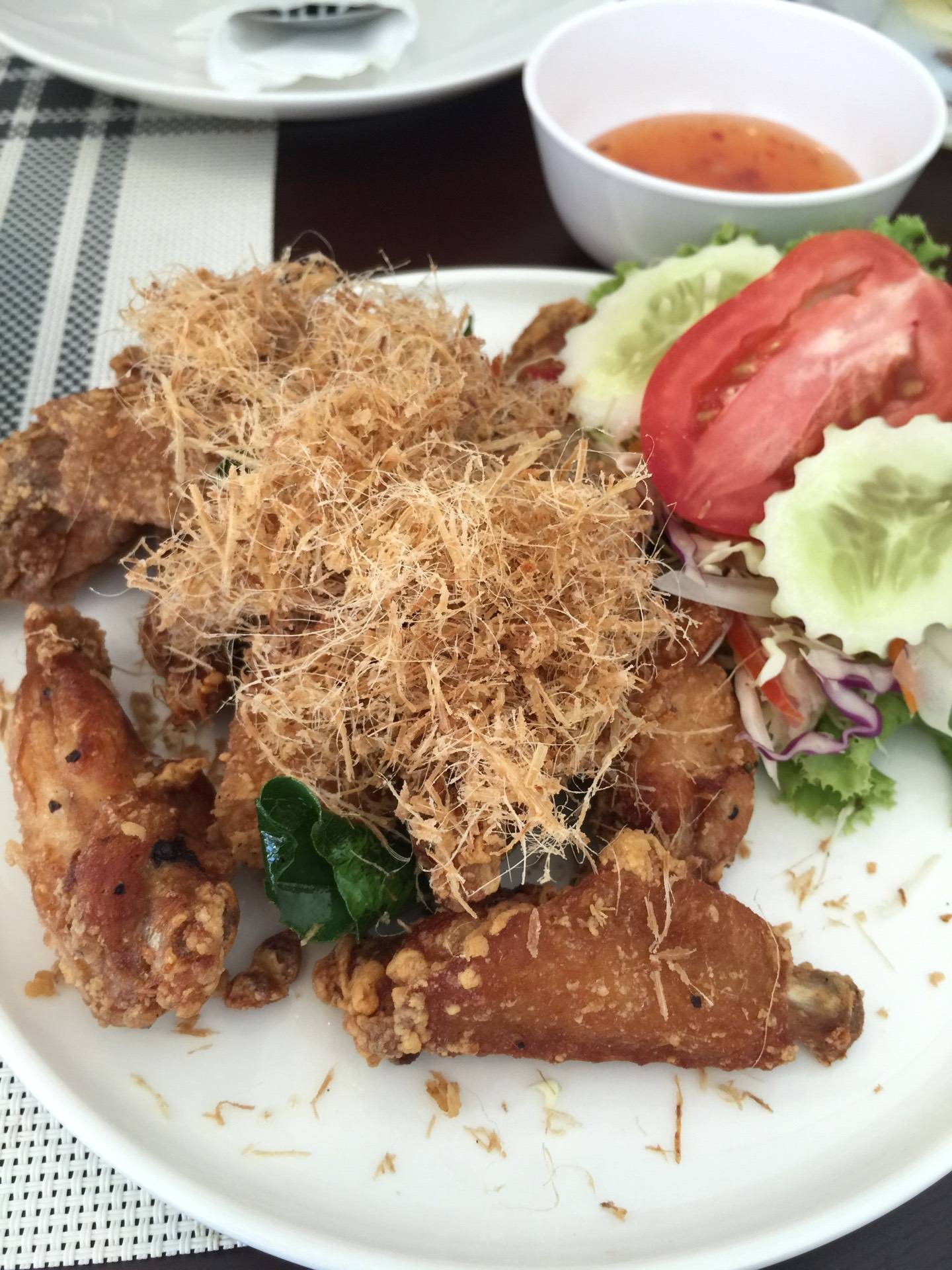 รีวิว ครัวคุณอุ๊ Krua-Khan-Au - ร้านอาหารอีสาน ไทย ตามสั่ง ห้องแอร์