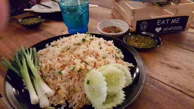 รีวิว Hun House - บรรยากาศดี ชิวๆ