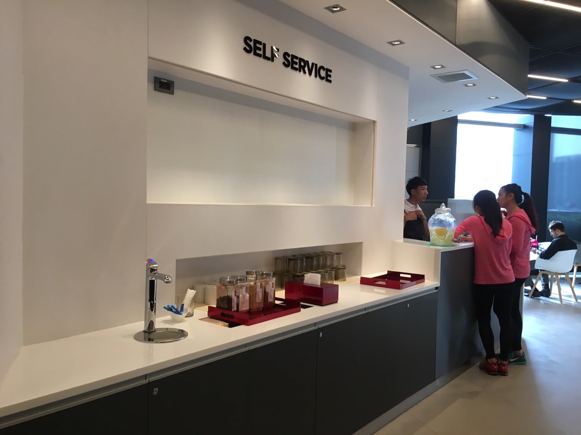 รูป Virgin Active Fitness Club Siam Discovery