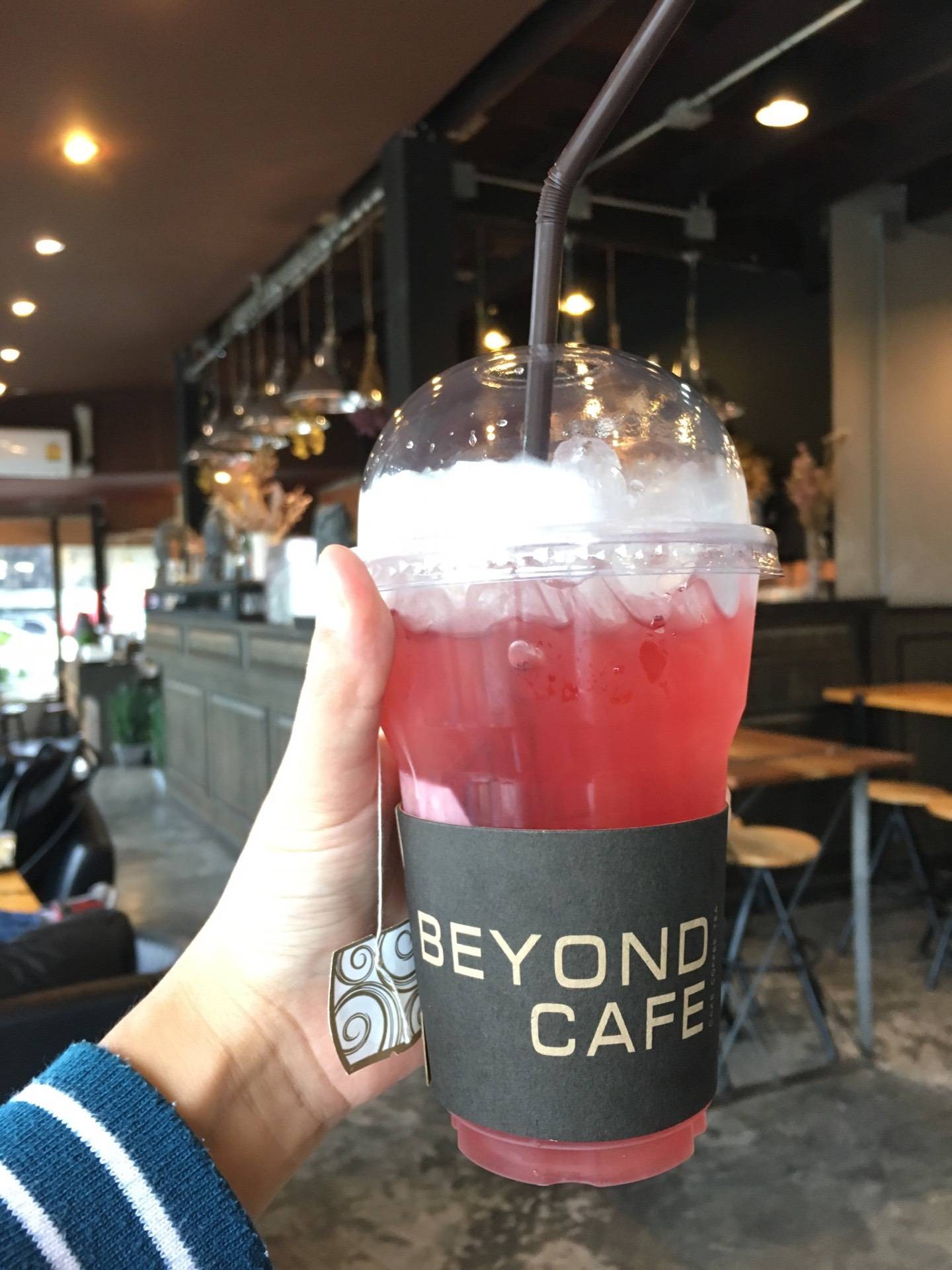 รีวิว BEYOND CAFE (บียอนด์ คาเฟ่ กาแฟ เค้ก) หนองประจักษ์ - beyond cafe ...