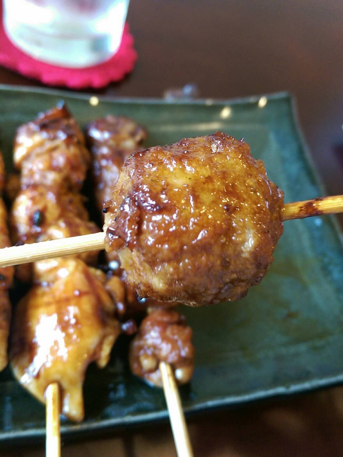 ปิ้งย่างรวม • ลูกชิ้นไก่บดพอใช้ได้แต่ก็ติดคาวเช่นกัน ร้าน GORO Japanese ...
