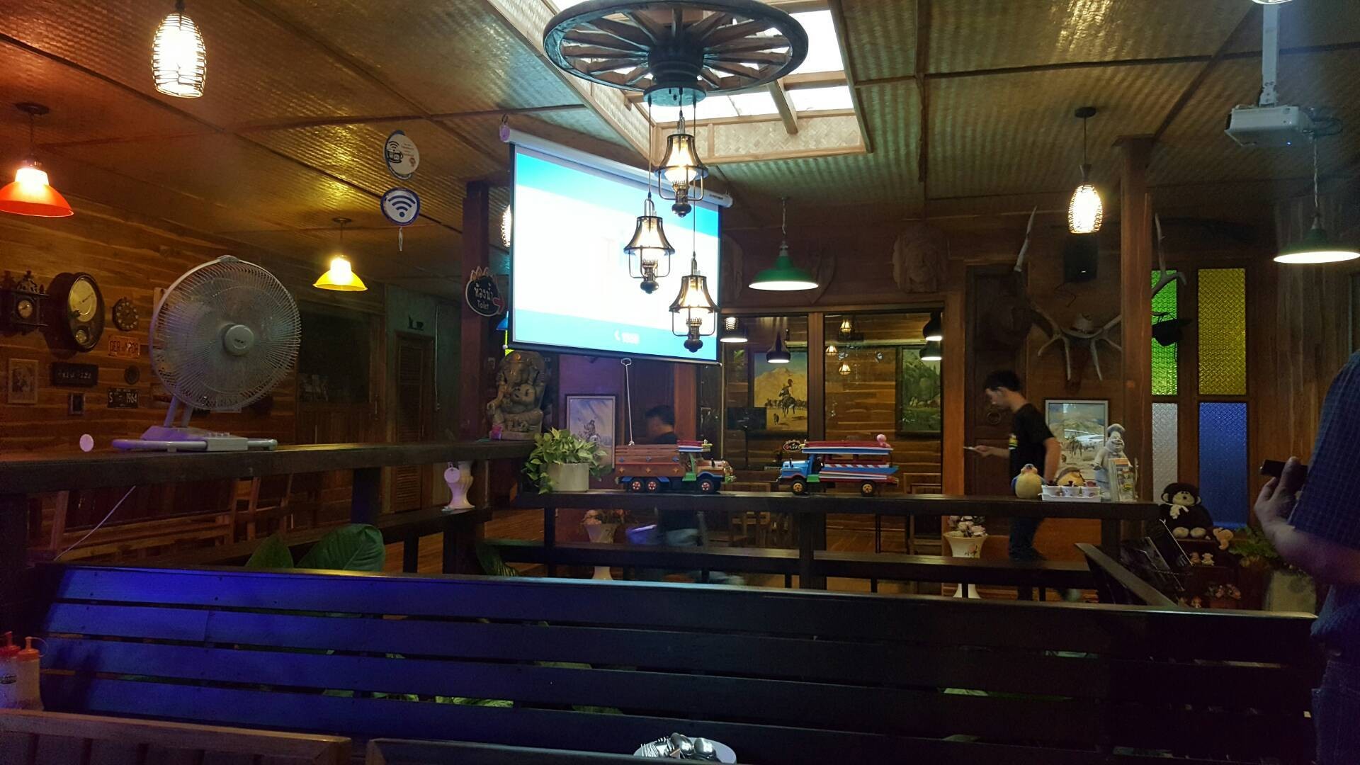 รูป 4 Monkeys Coffee&food - Wongnai