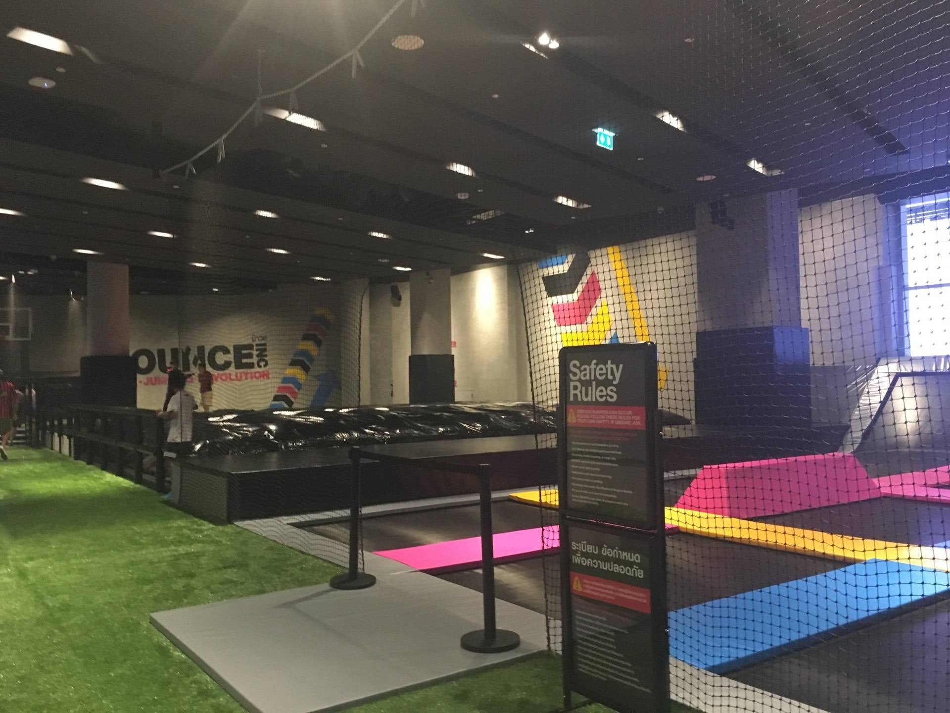 รูป Bounce Thailand The Emquartier