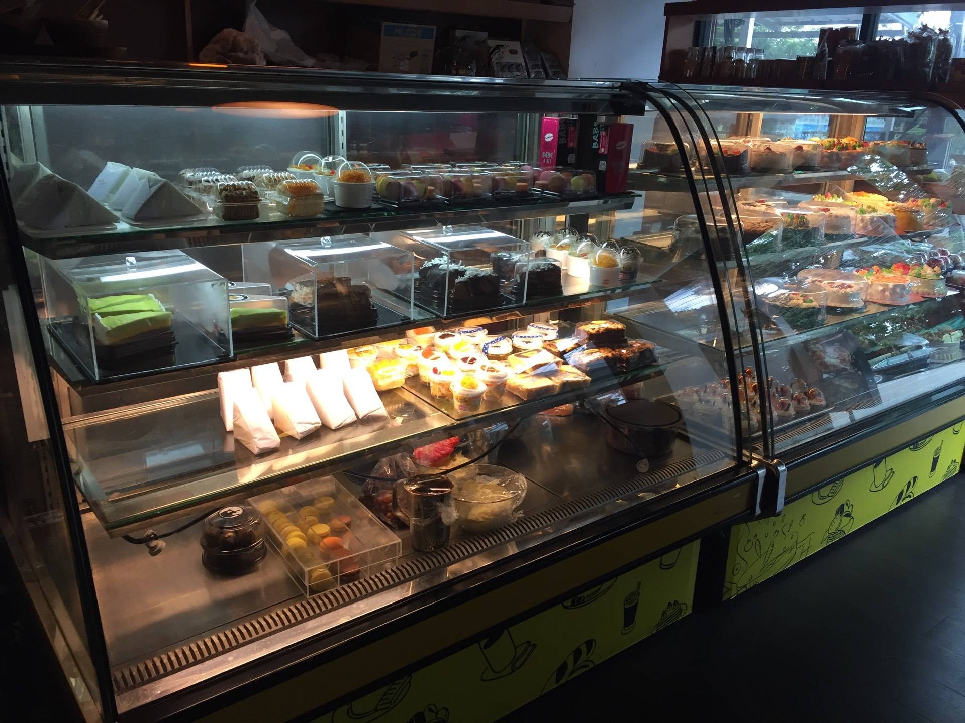 รีวิว VIRANTA Bakery and Bistro - อาหารไทยรสชาติดี👍🏻