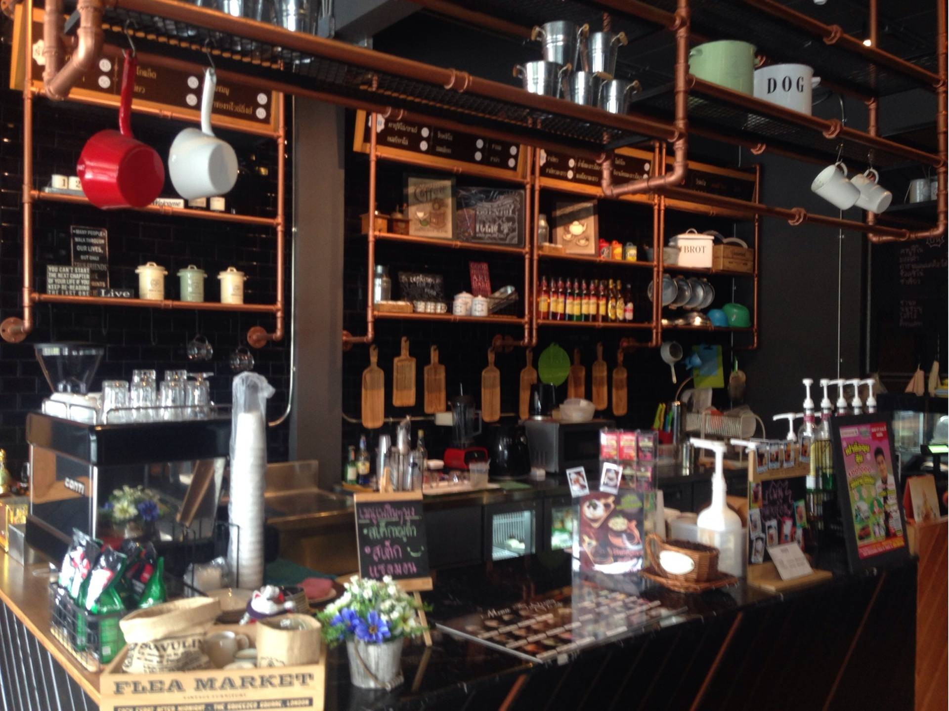 รีวิว The Infinity Cafe - ร้านบรรยากาศดี เงียบสงบ