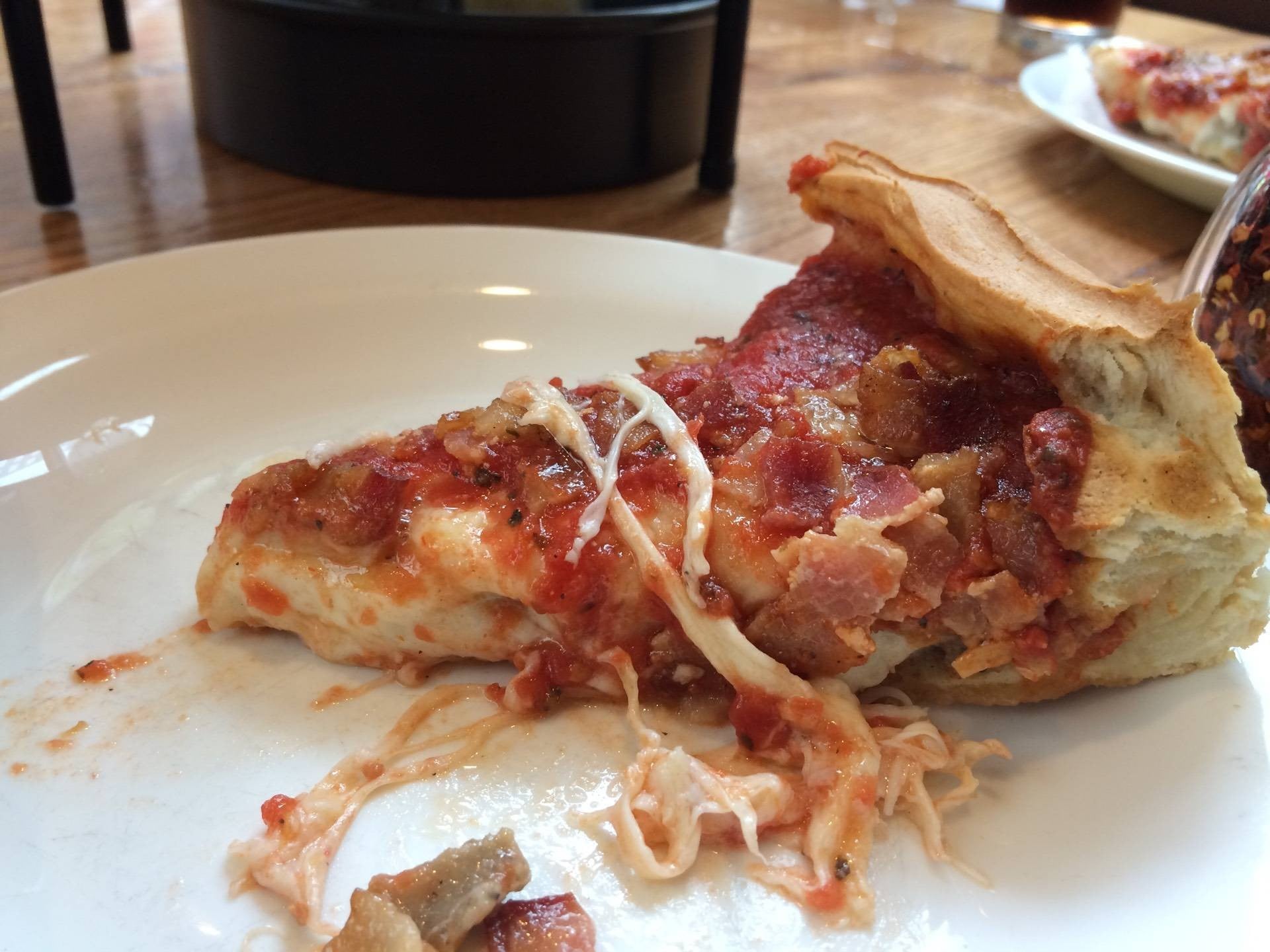 ร้าน Giordano's Prudential bld | รีวิวร้านอาหาร