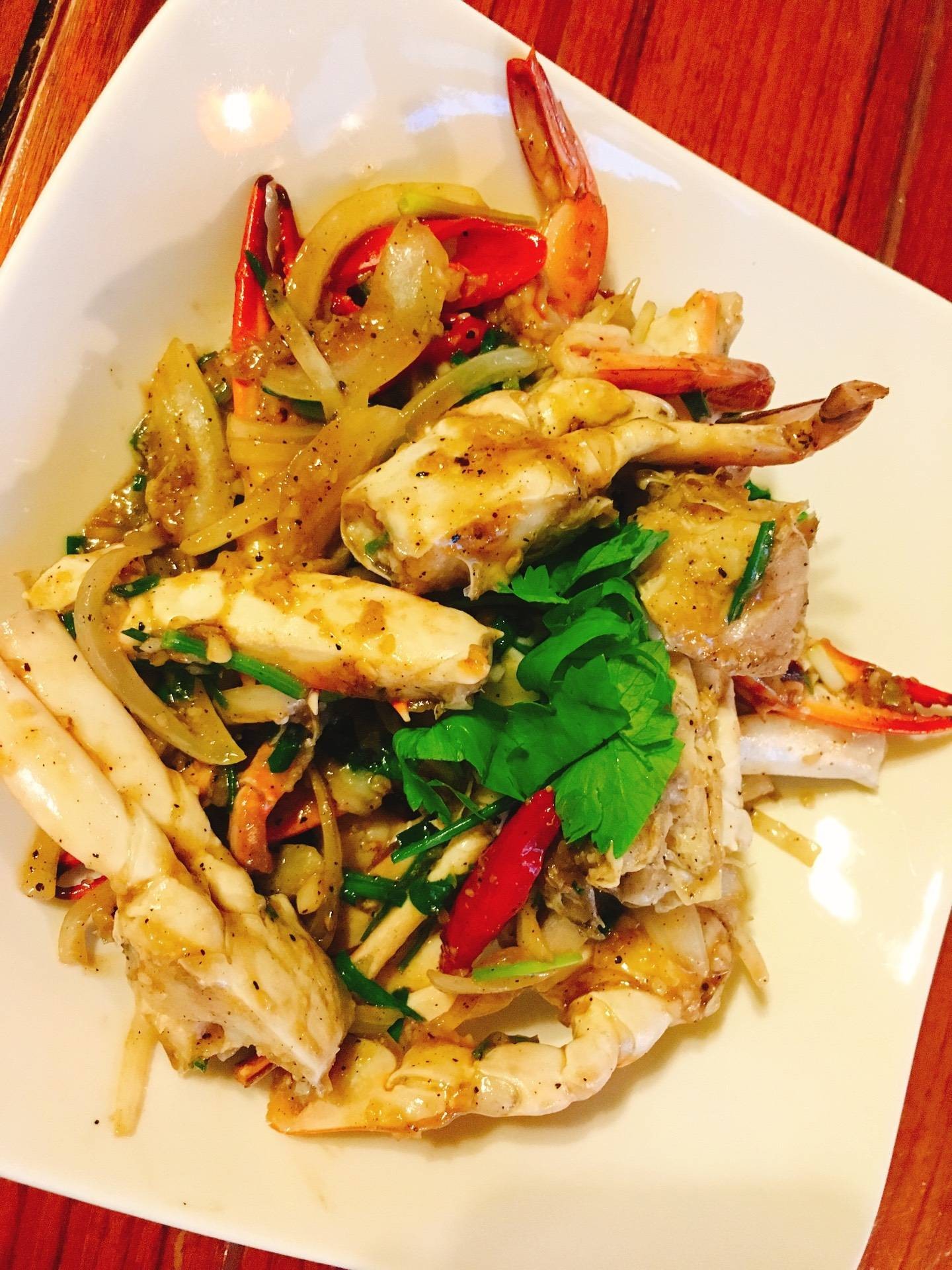 ปูผัดผงกะหรี่ ร้าน มุมโอชา Moom O Cha อำนาจเจริญ - Wongnai