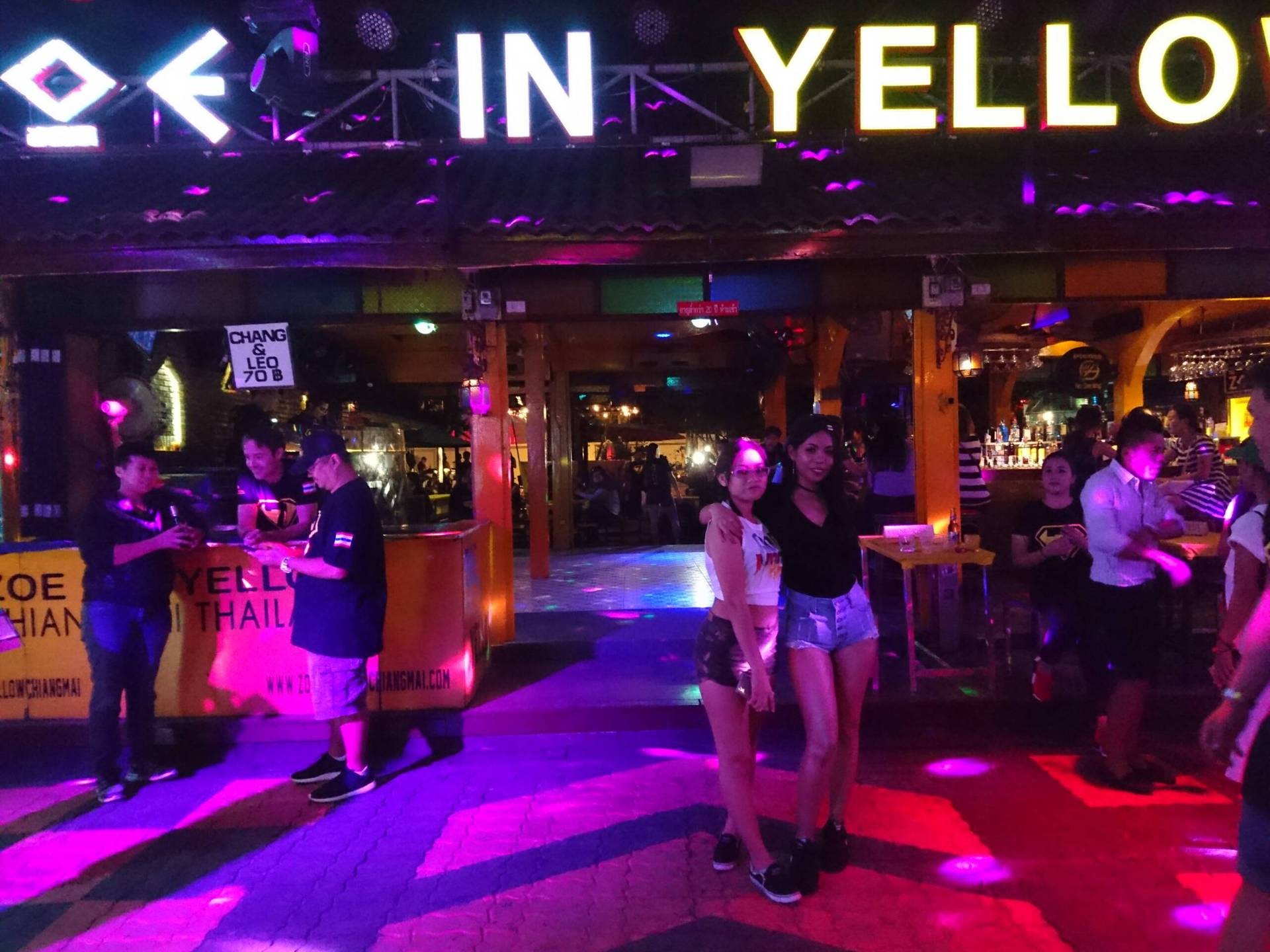 รีวิว Zoe In Yellow Cocktail Bar + Restaurant - Non Stop , Enjoy Party