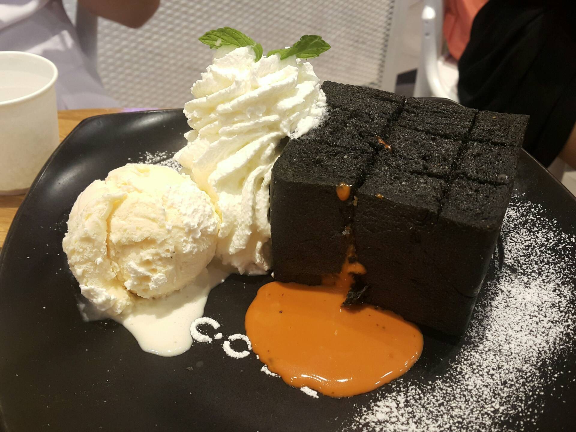 รีวิว CODE Cafe of Dessert Enthusiasts Siam Paragon - ร้านขนมหวานสุดชิค ...