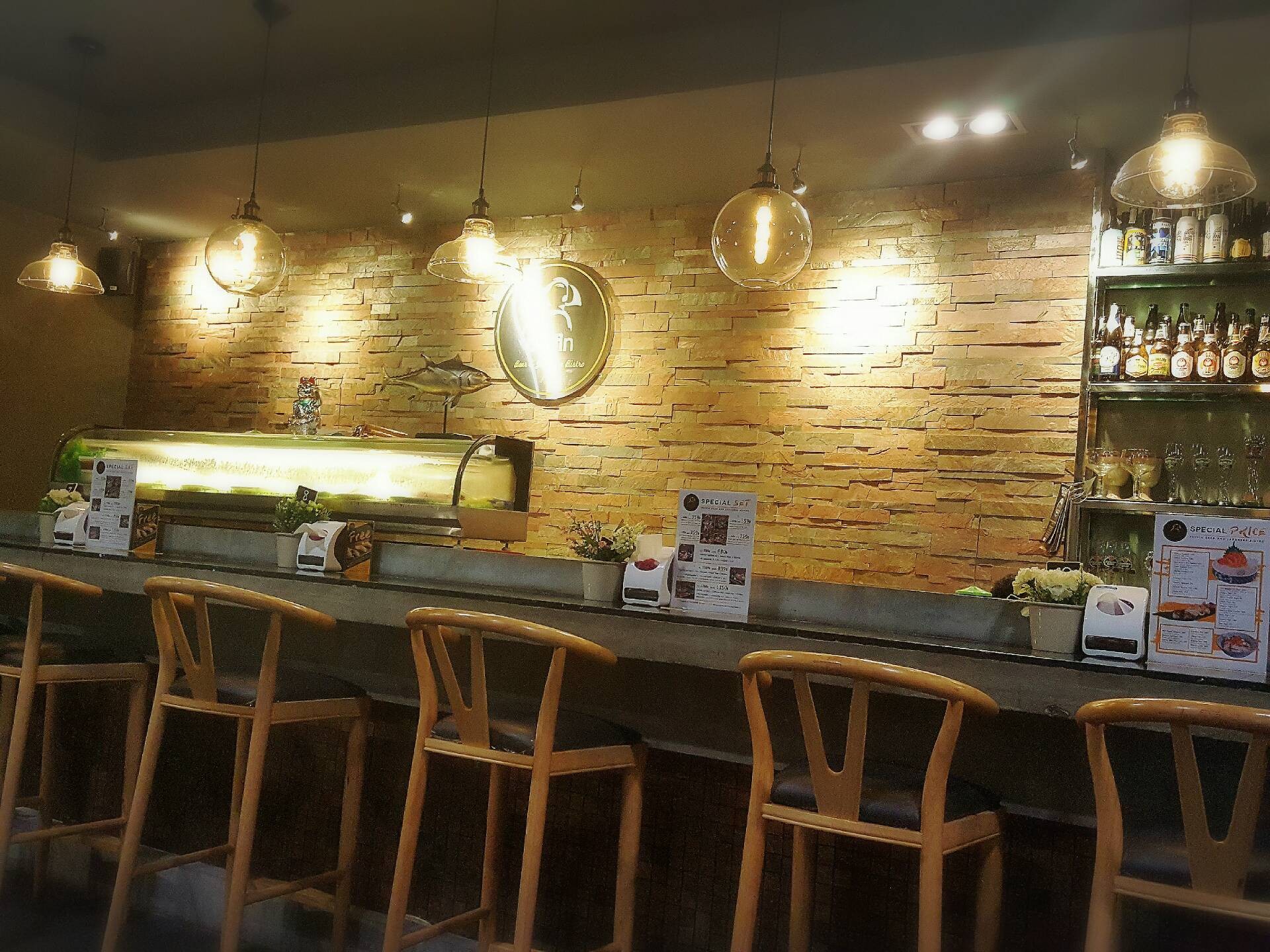 รีวิว Puffin Beer & Japanese Bistro - ปลาดี เบียร์อร่อย