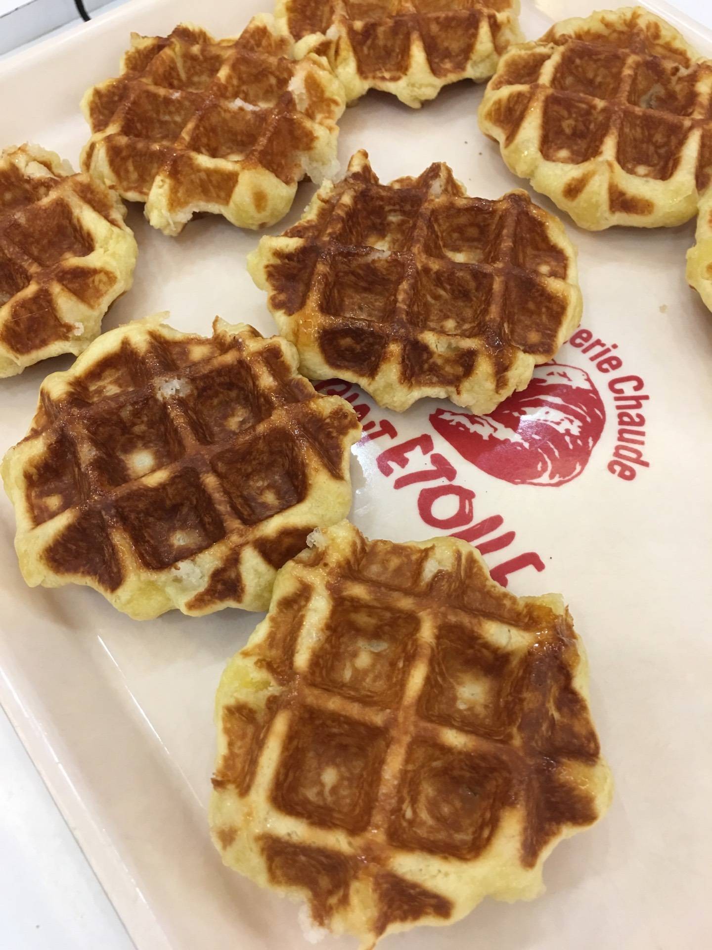 Waffle ร้าน Saint Etoile The Crystal SB Ratchapuek