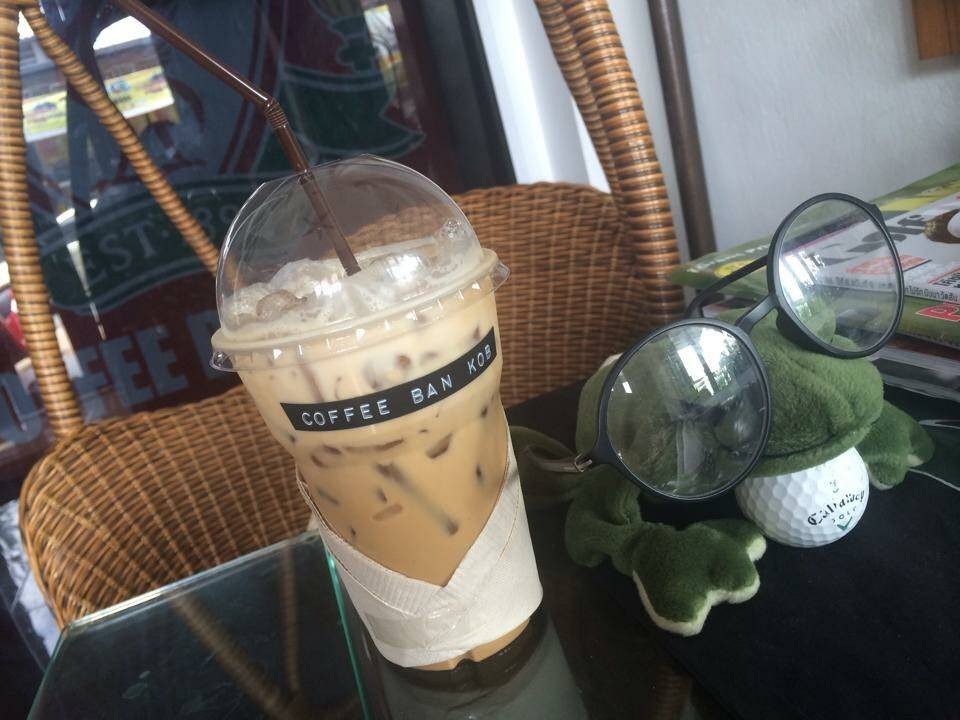 รีวิว Coffee ban kob - ร้านกาแฟเล็กๆ แต่งร้านน่ารัก