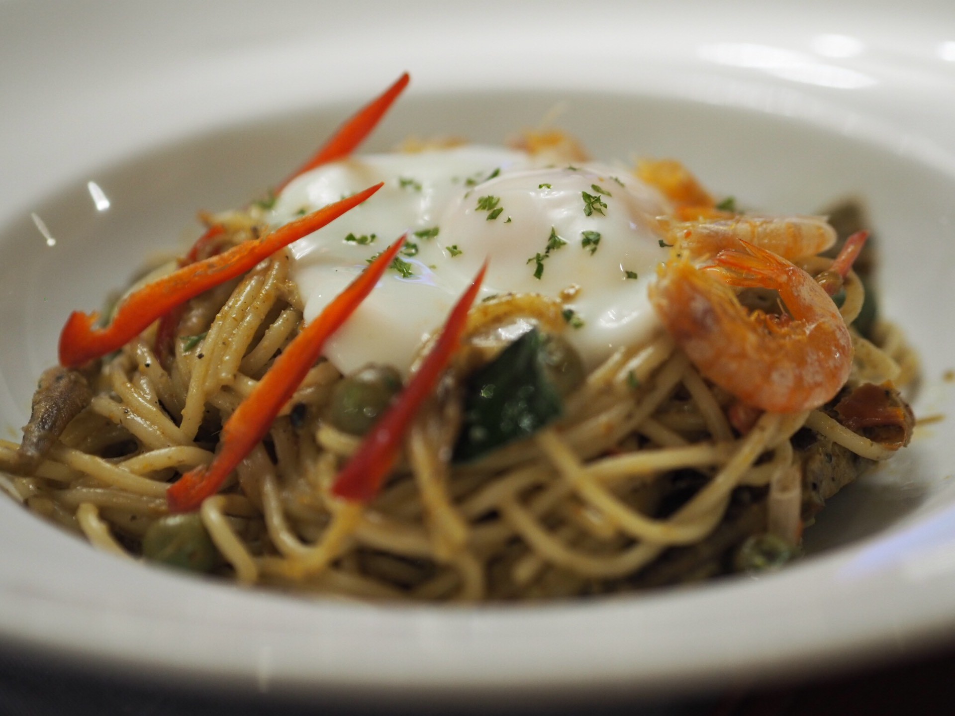 รีวิว Tuskany Thai Cuisine - ร้านอาหารบรรยากาศดีจนเหมือนยกสวนผึ้งมาไว้ ...