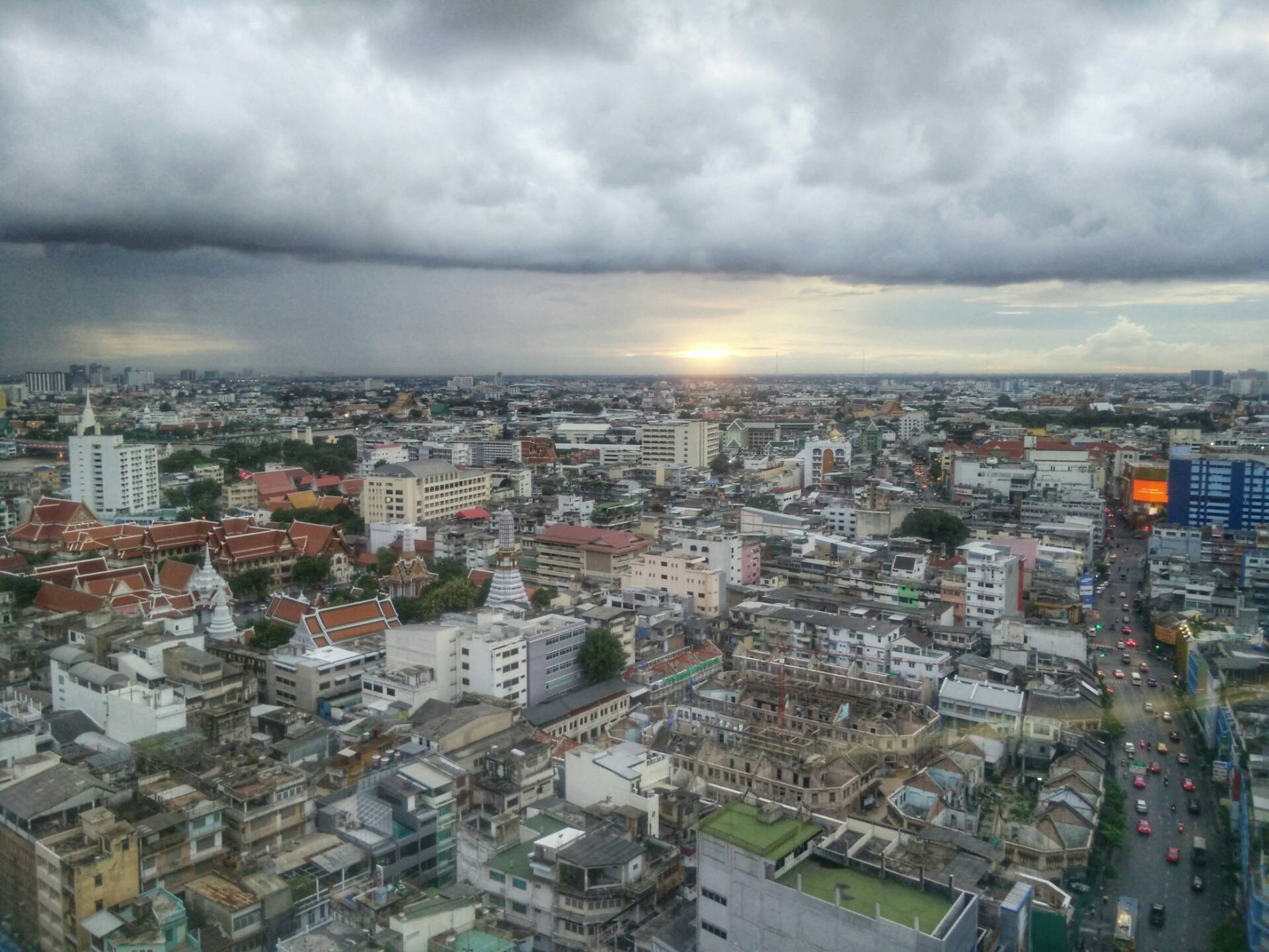 ร้าน Sky View 360 Grand China Hotel (สกายวิว 360 แกรน ไชน่า โฮเทล ...