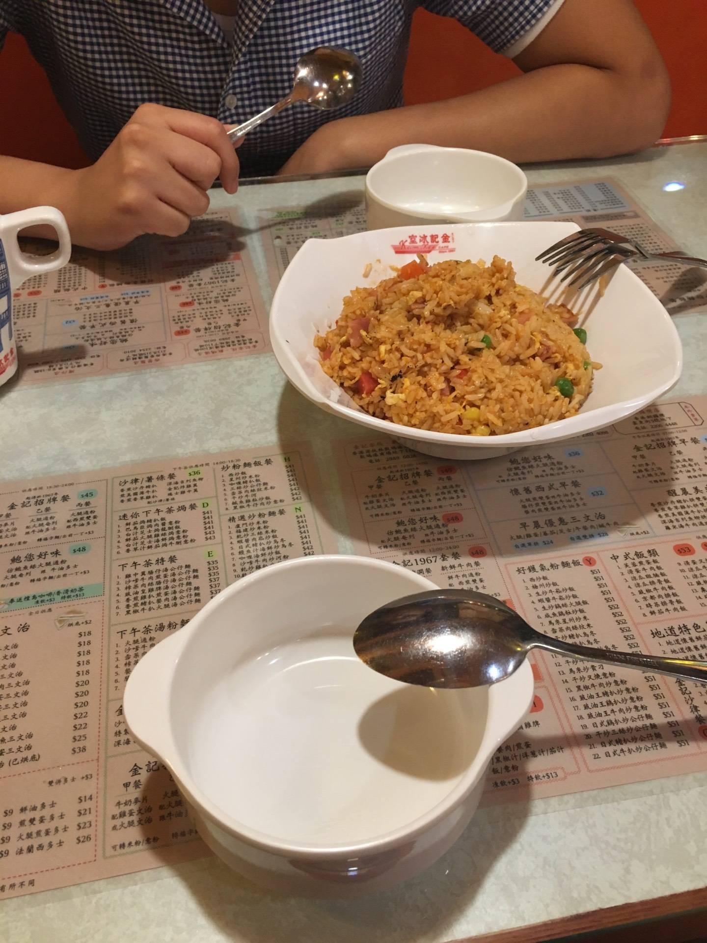 ร้าน Kam Kee Cafe Causwaybay | รีวิวร้านอาหาร - Wongnai