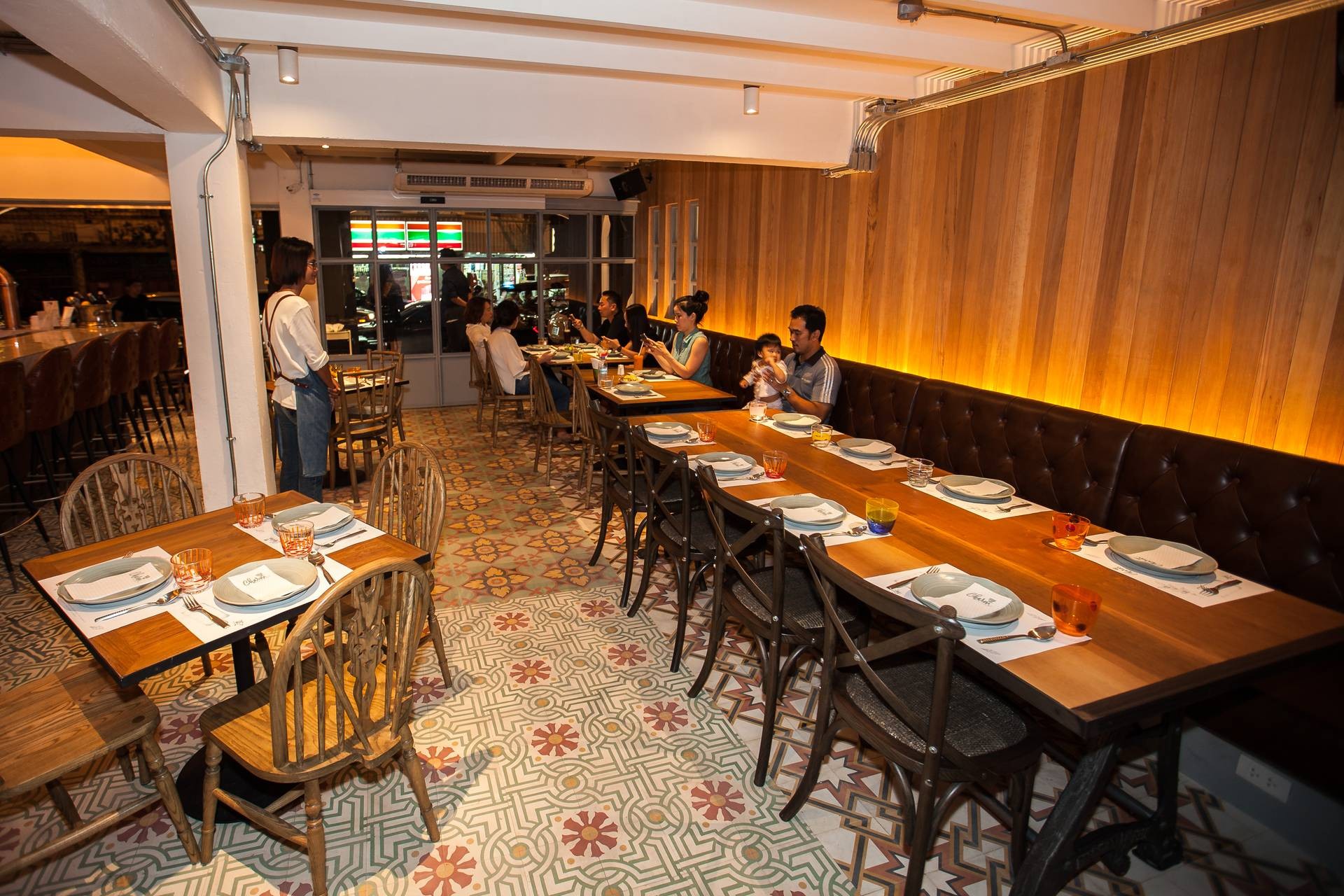 รูป Charm Eatery and Bar สาธร - Wongnai