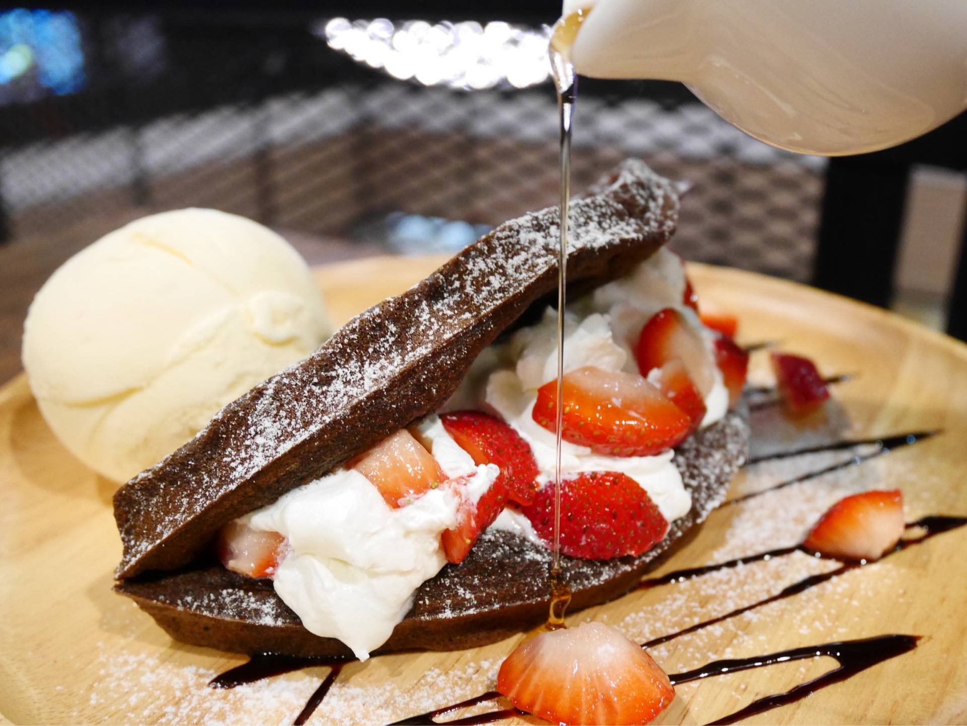 ร้าน Little Forest Dessert Cafe เดอะสตรีท รัชดา | รีวิวร้านอาหาร